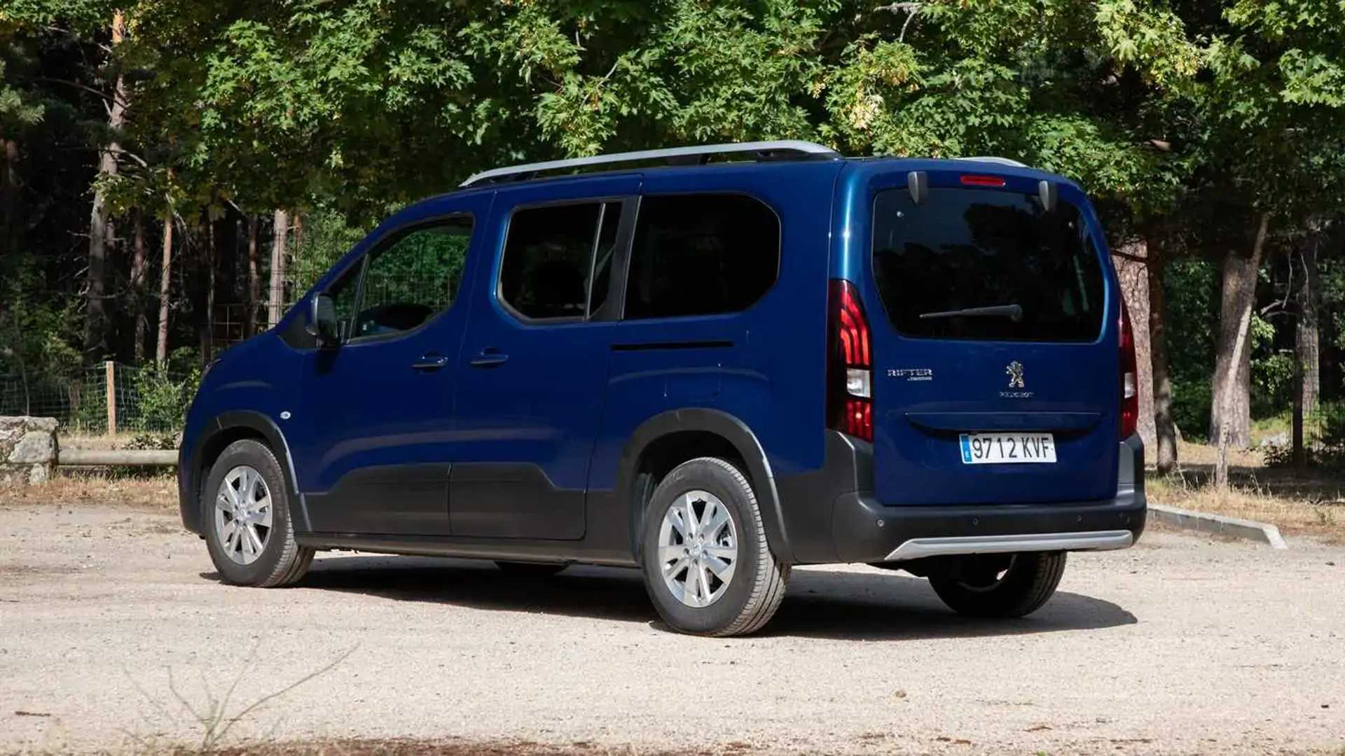 Prueba Peugeot Rifter by Tinkervan 2020: una camper barata y útil