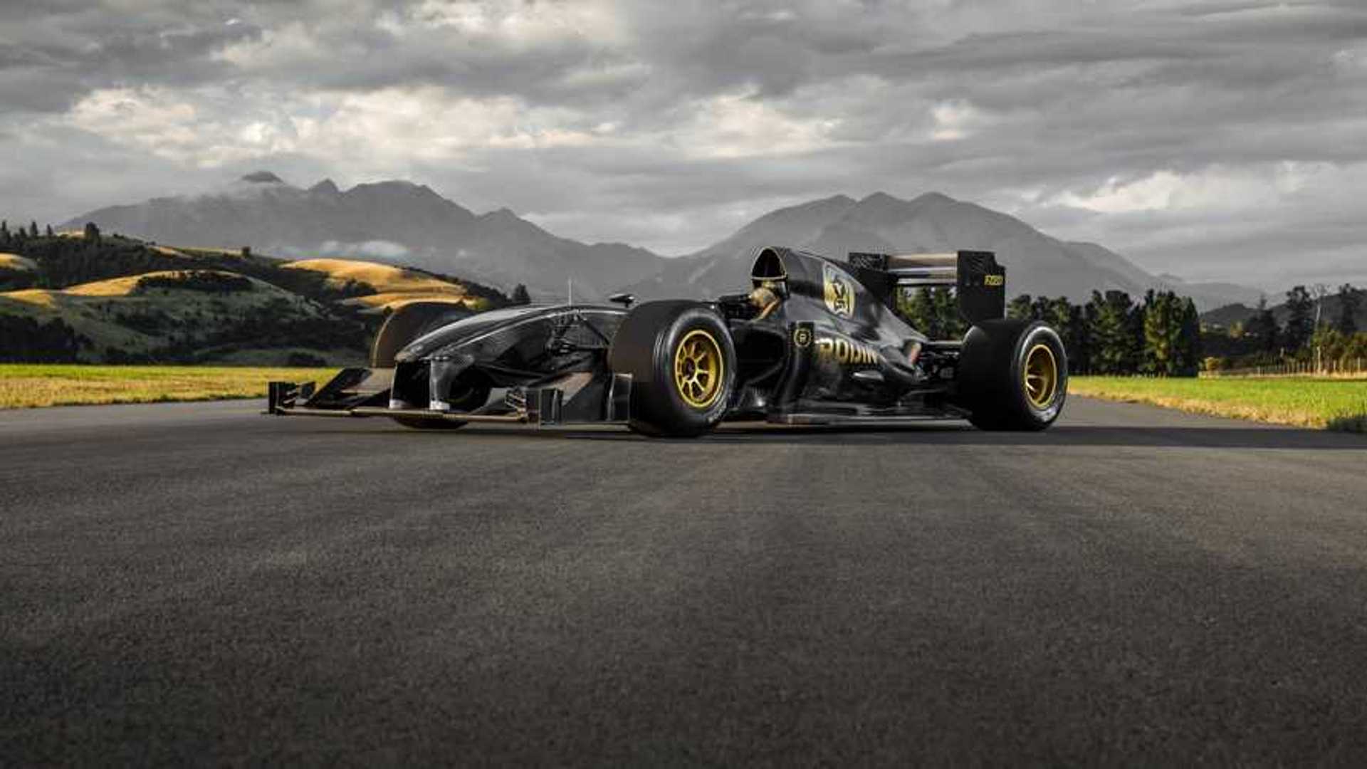 Rodin FZED, el monoplaza con el que te sentirás como Fernando Alonso