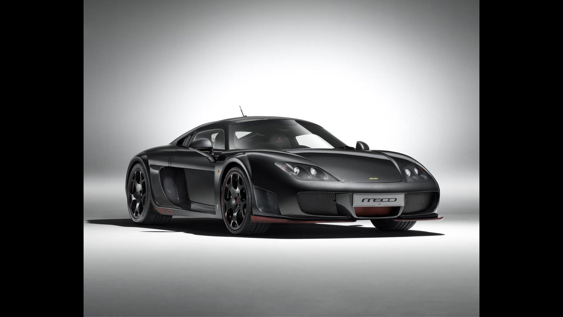 Noble M600