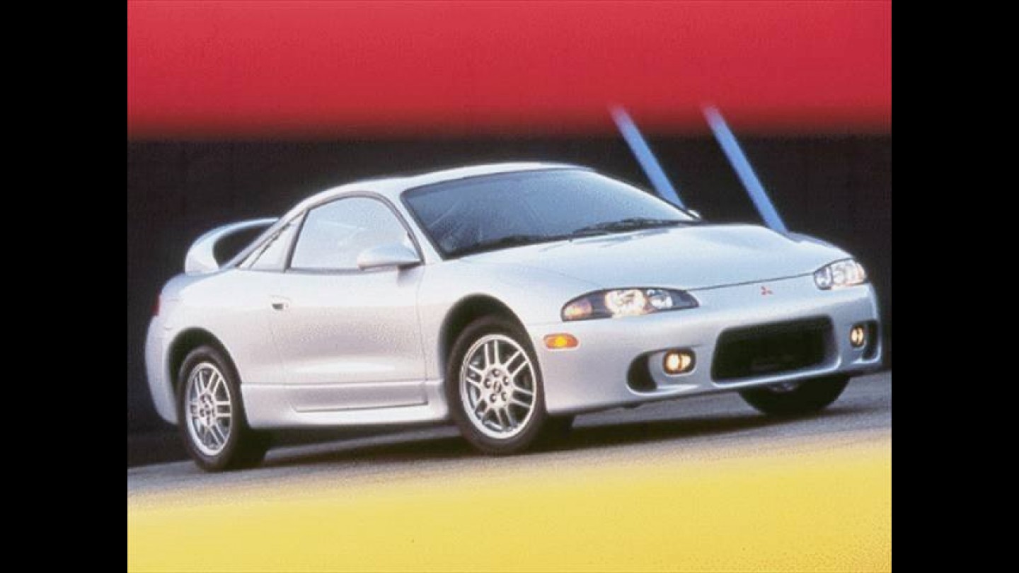 Carros para sempre: Mitsubishi Eclipse, esportivo japonês com alma ...