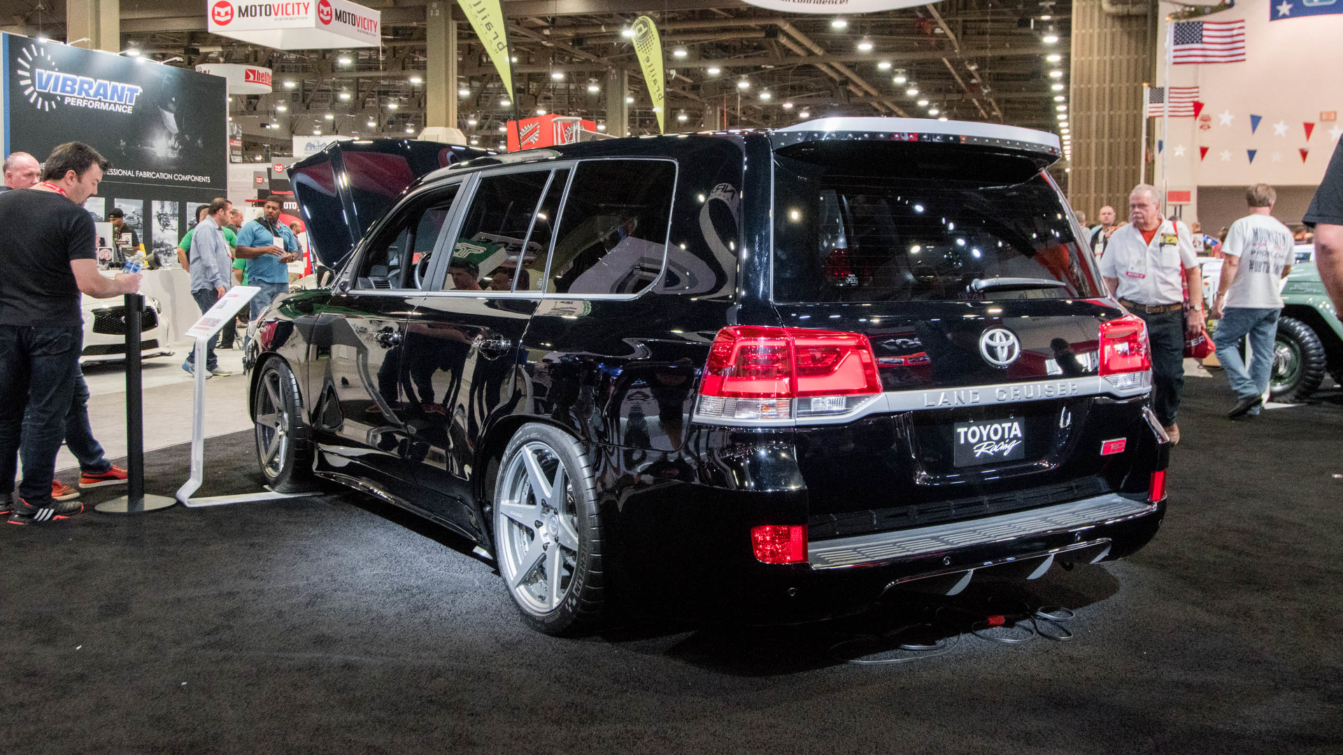 Toyota Land Speed Cruiser - SEMA 2016 | Motor1.com Photos