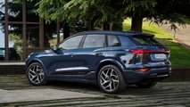 Nuova Audi Q6 e-tron, ecco com'è vista dal vivo