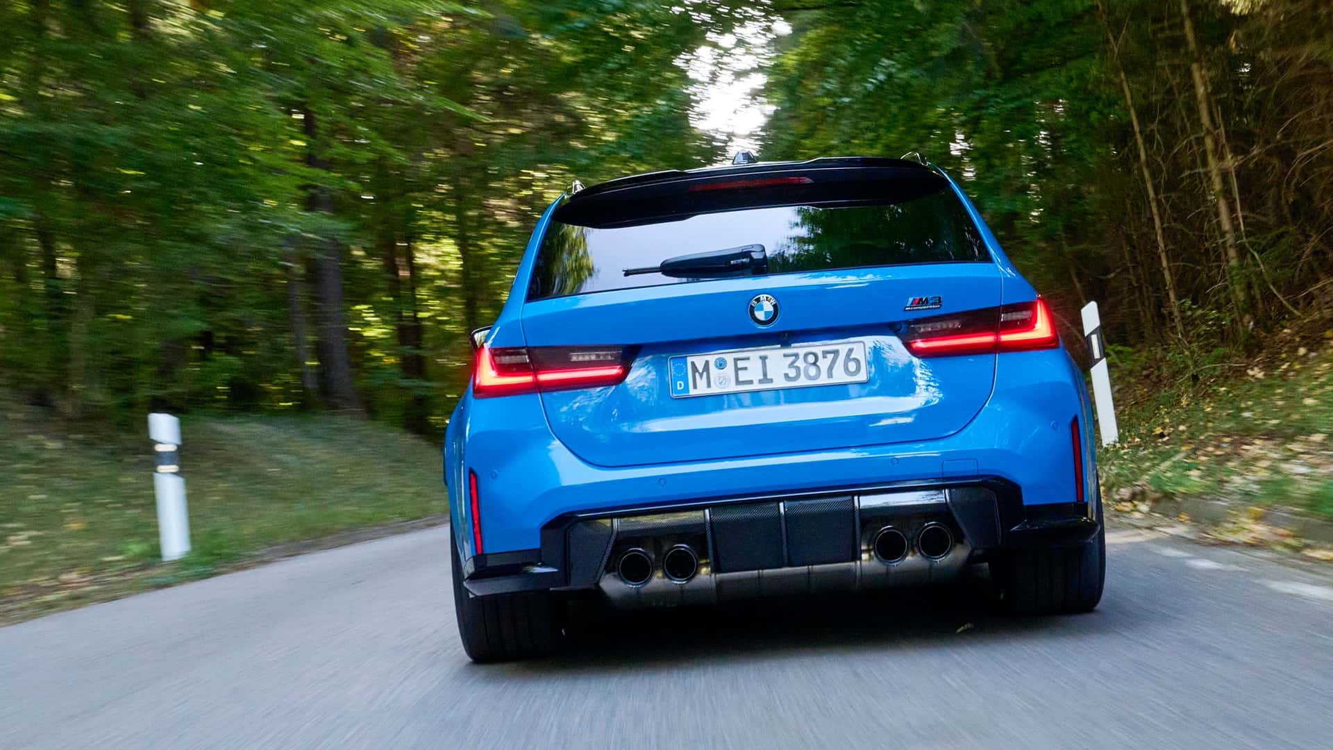 Bmw M3 Back Azure