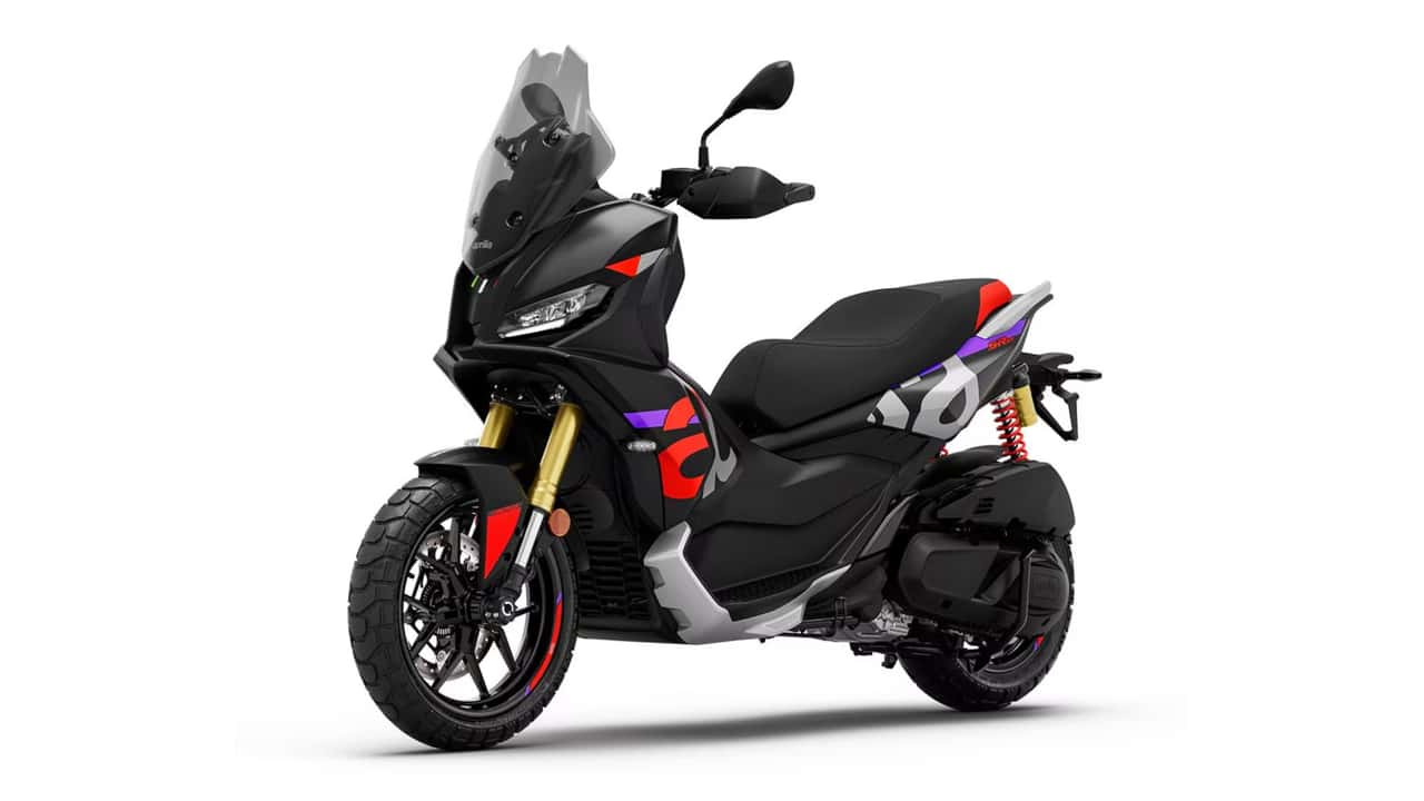 Aprilia Wants To Dominate the Maxi-Scooter Segment With This Fast as ...
