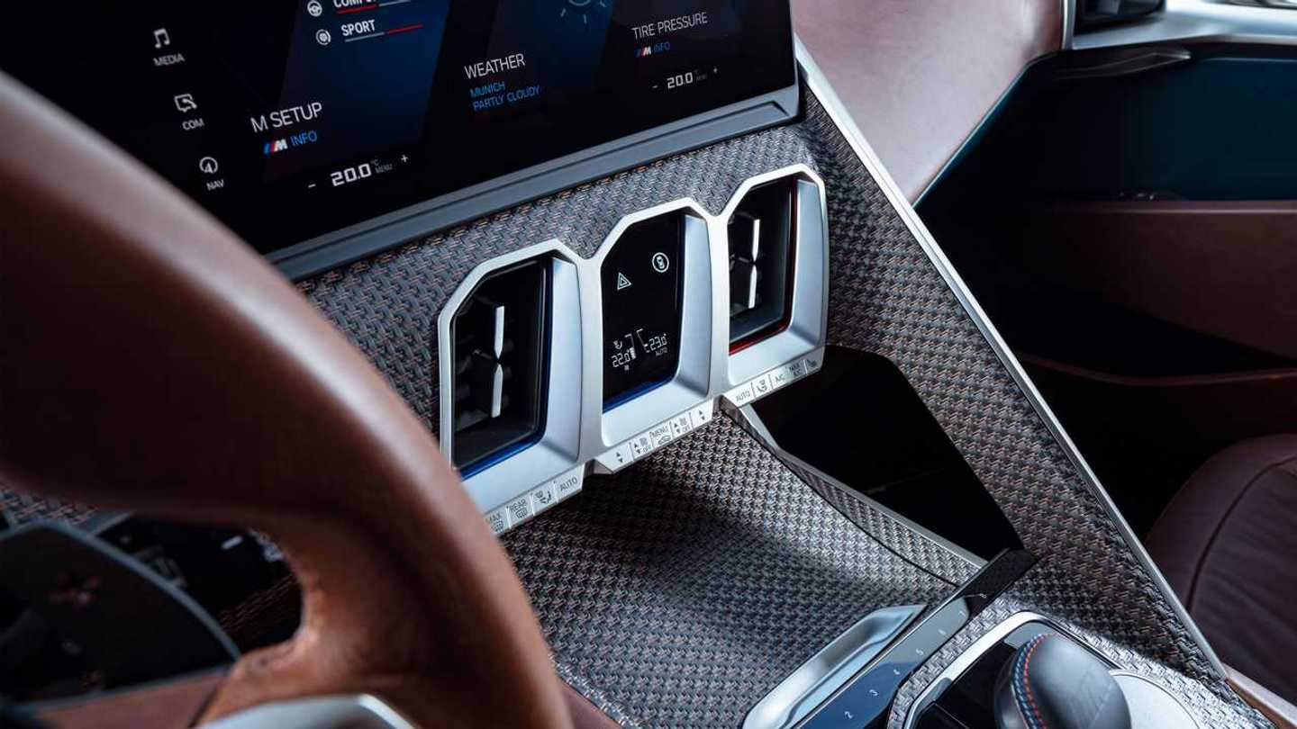 BMW XM Concept (2021) - Avec un V8 hybride de 750 ch