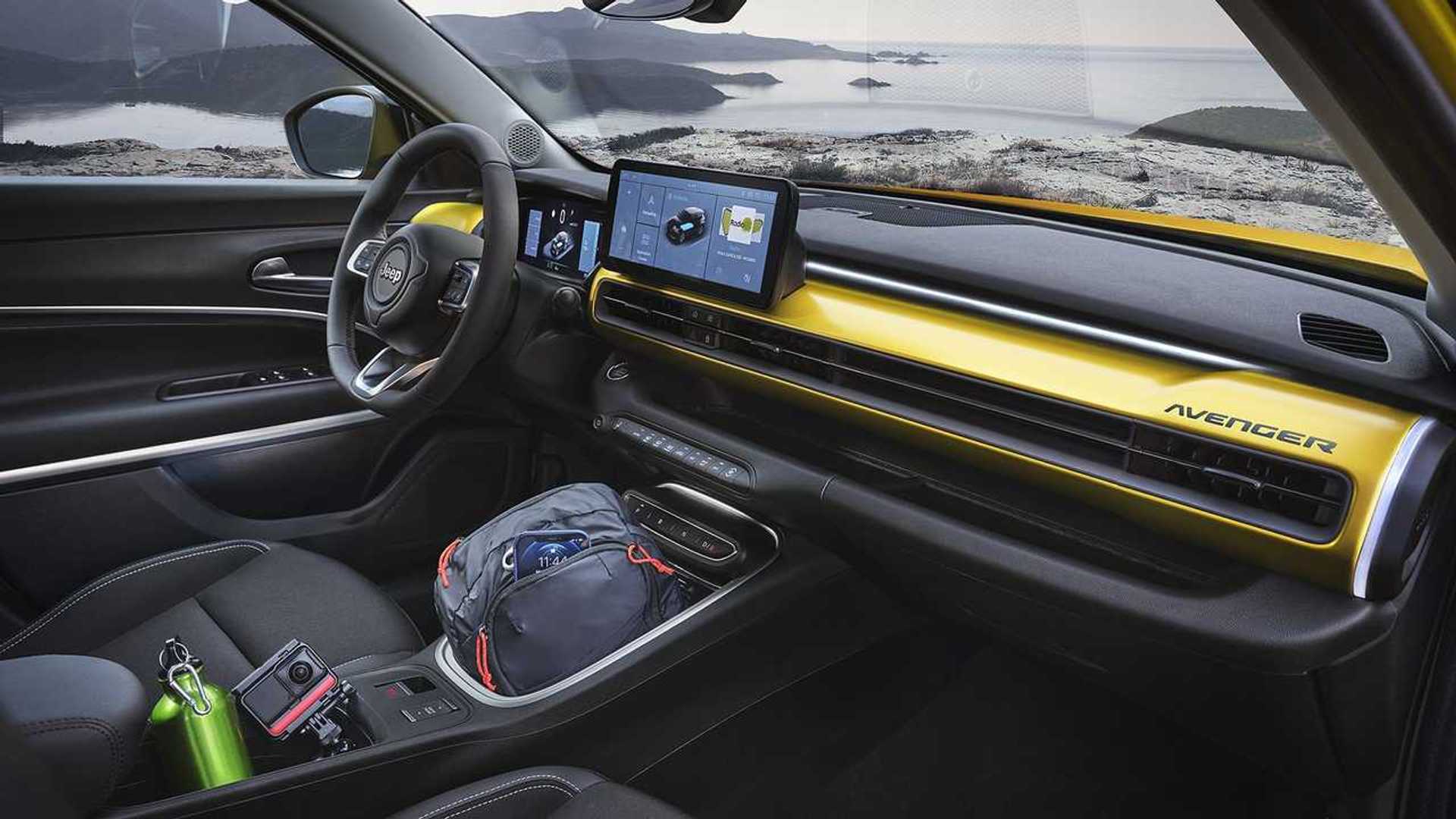 La Jeep Avenger è Car of the year 2023