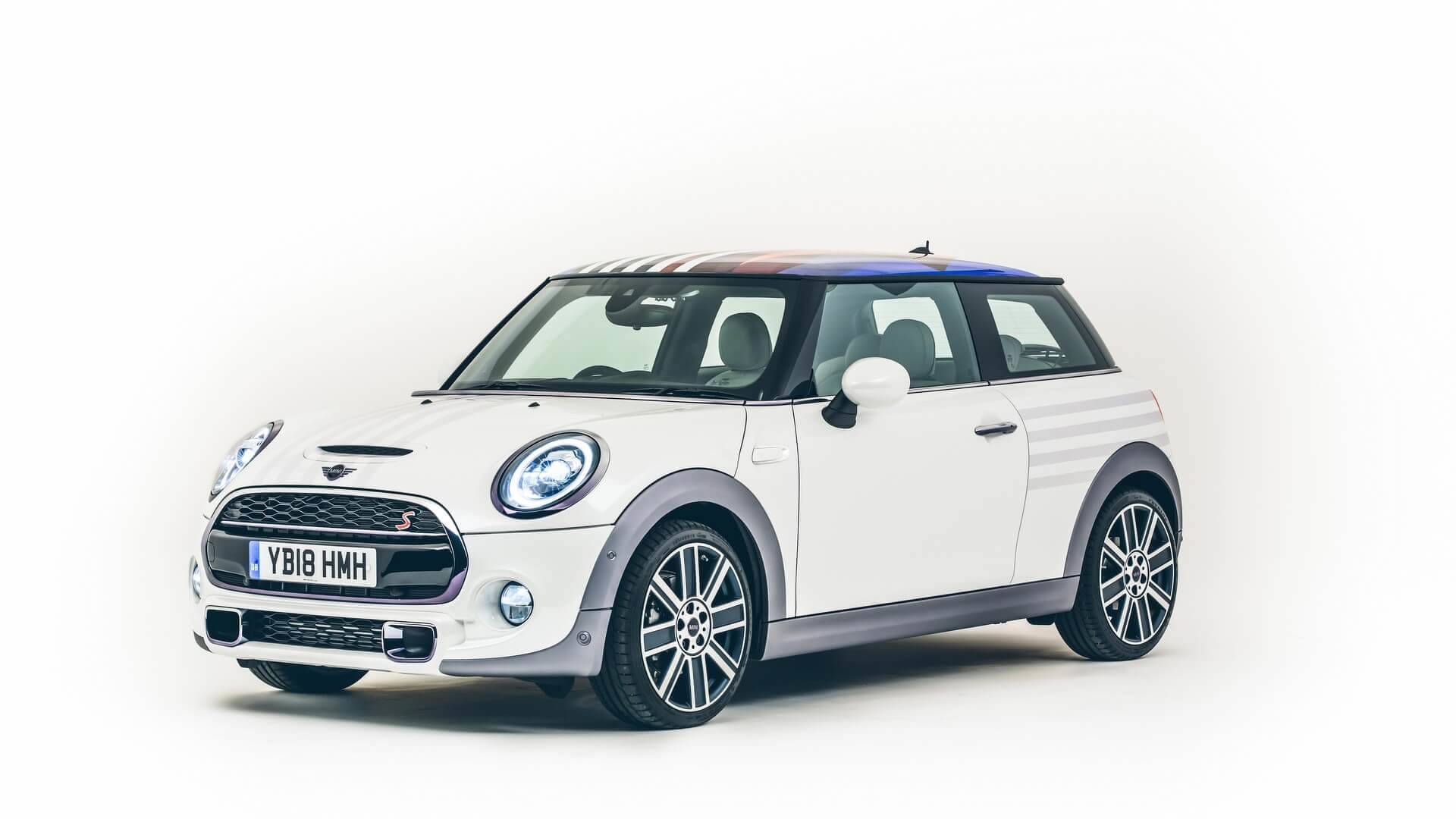 Así es el MINI en honor del enlace del príncipe Harry de Inglaterra