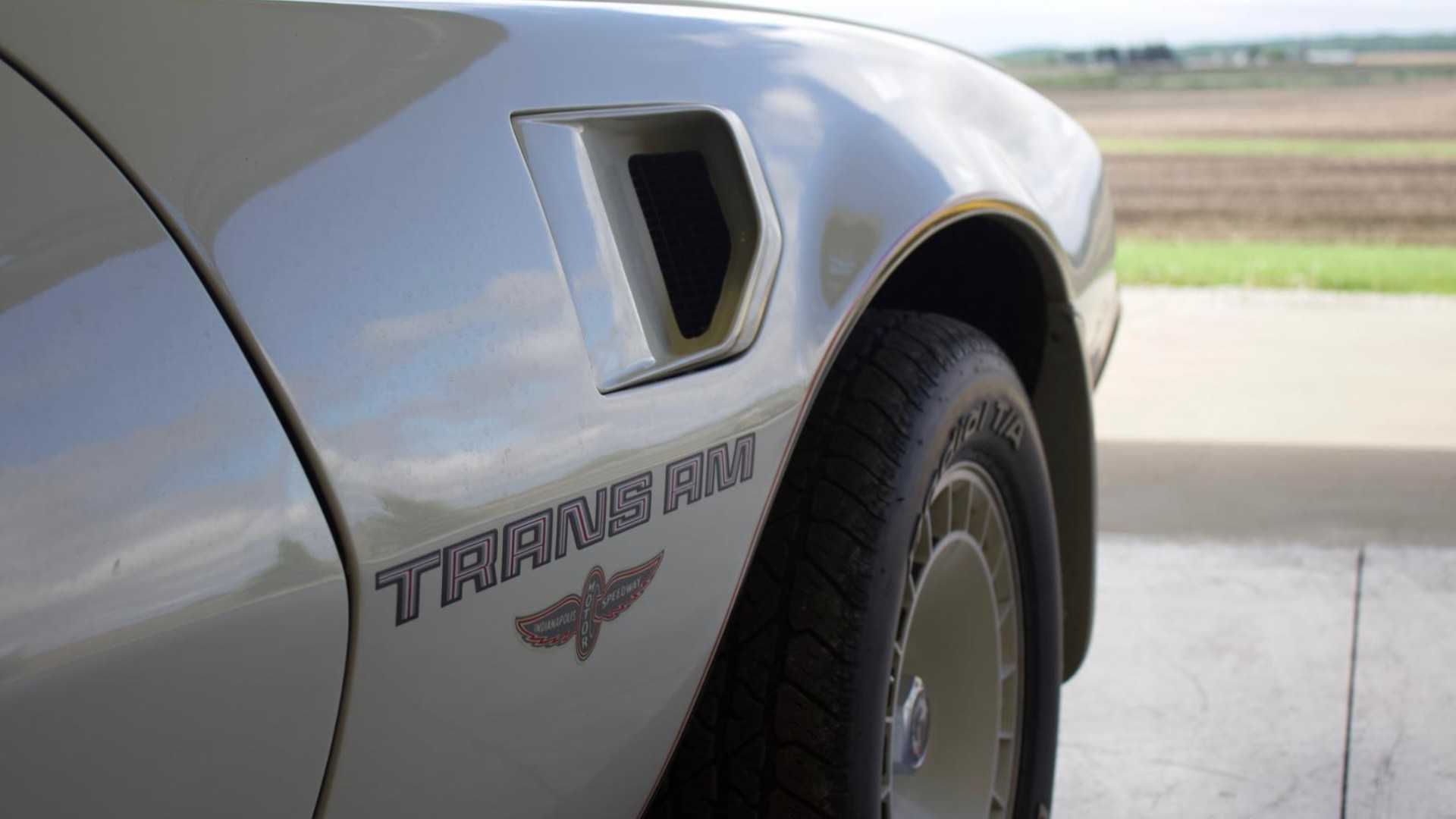 Celebrate The Indy 500 Home With This Pontiac Trans Am Turbo Pace Car ...