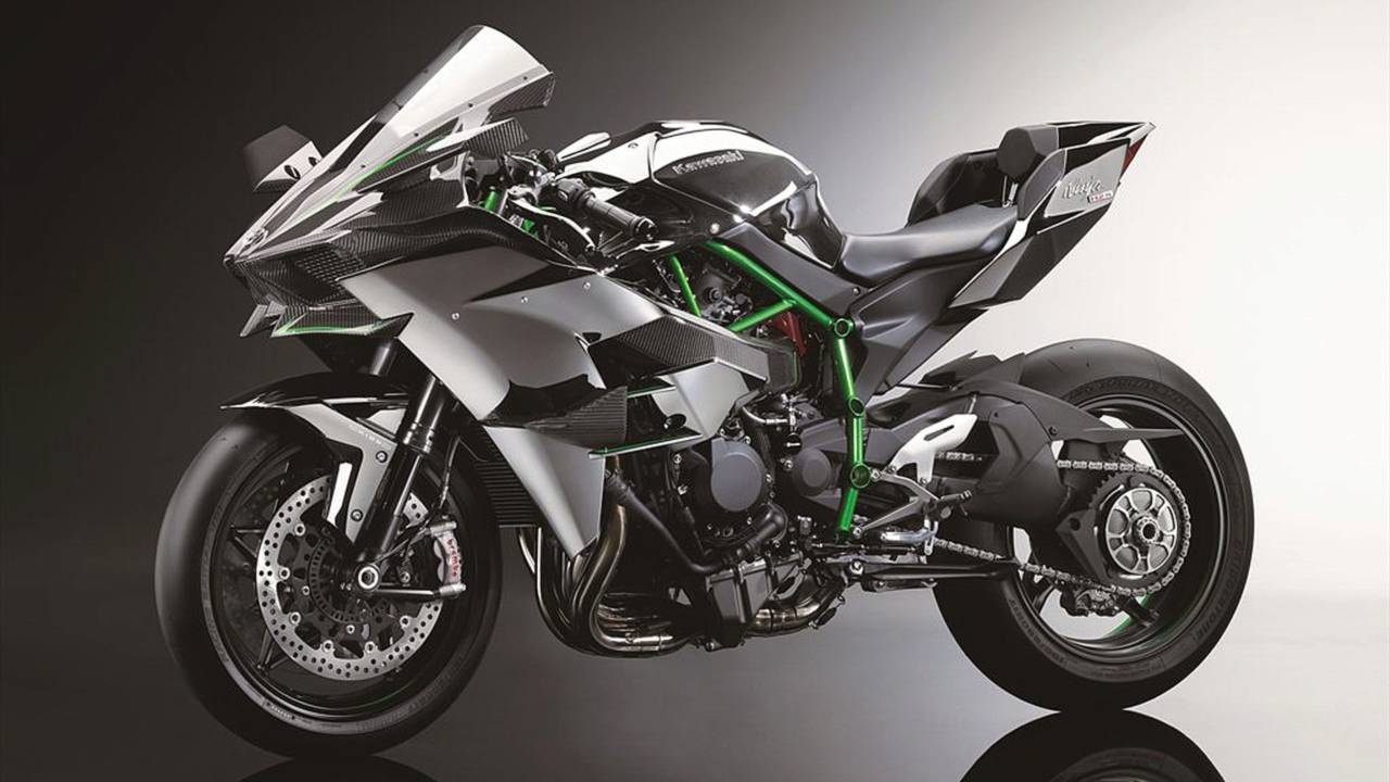 300hp Kawasaki Ninja H2 And H2R Specs Details Revealed
