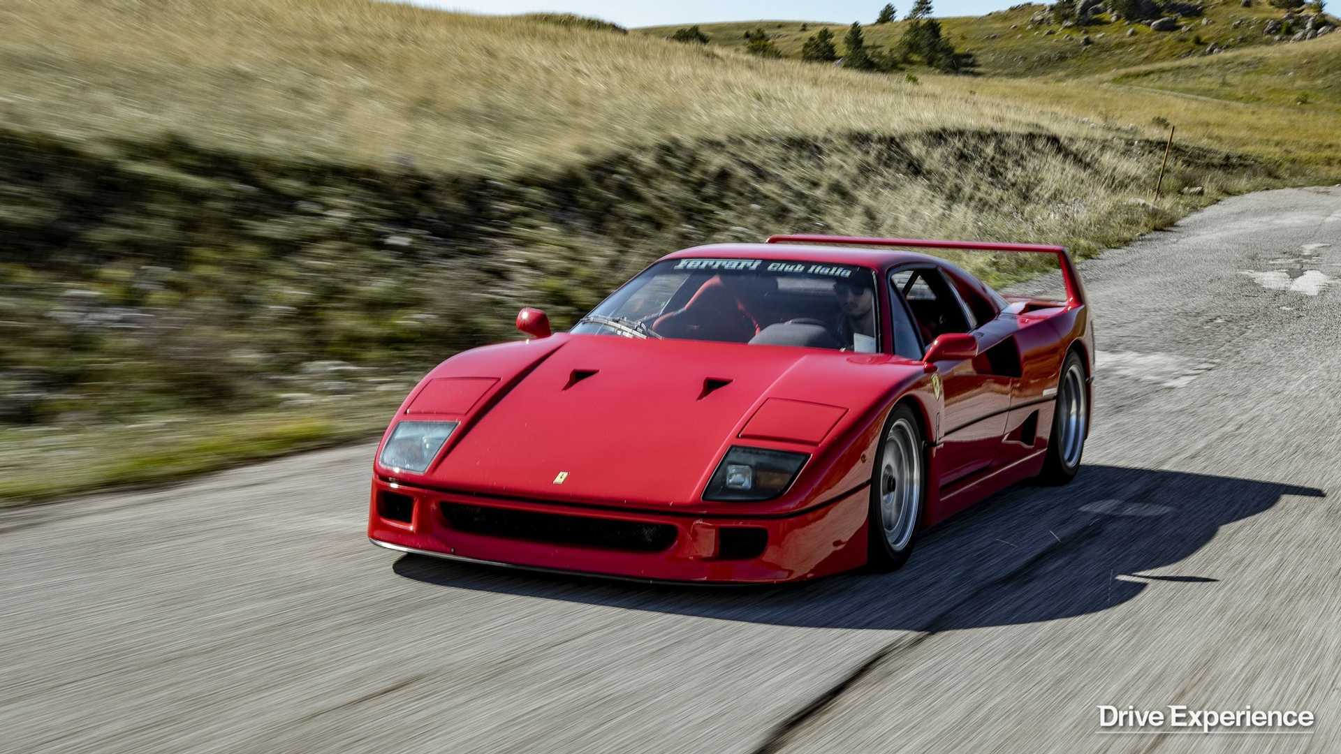 Un giorno con una Ferrari F40, il regalo di Natale di Davide Cironi