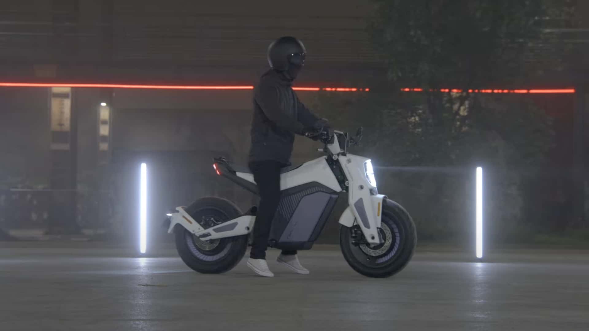 This electric mini-bike wants to add some excitement to your daily commute