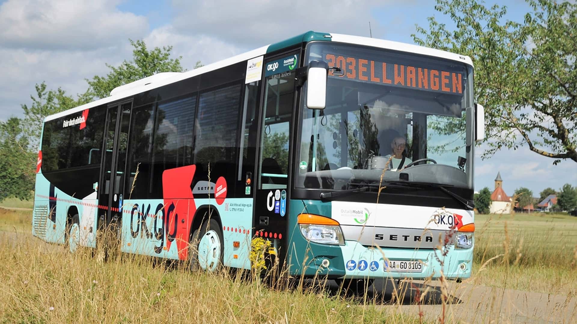 La consegna di cinque nuovi bus Setra in Germania