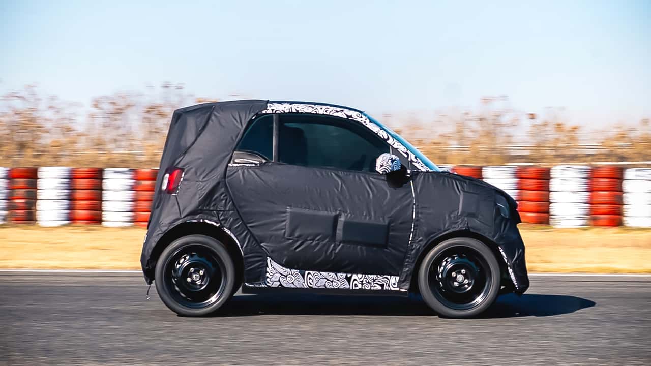 Here's Your First Official Look at the Smart ForTwo Successor