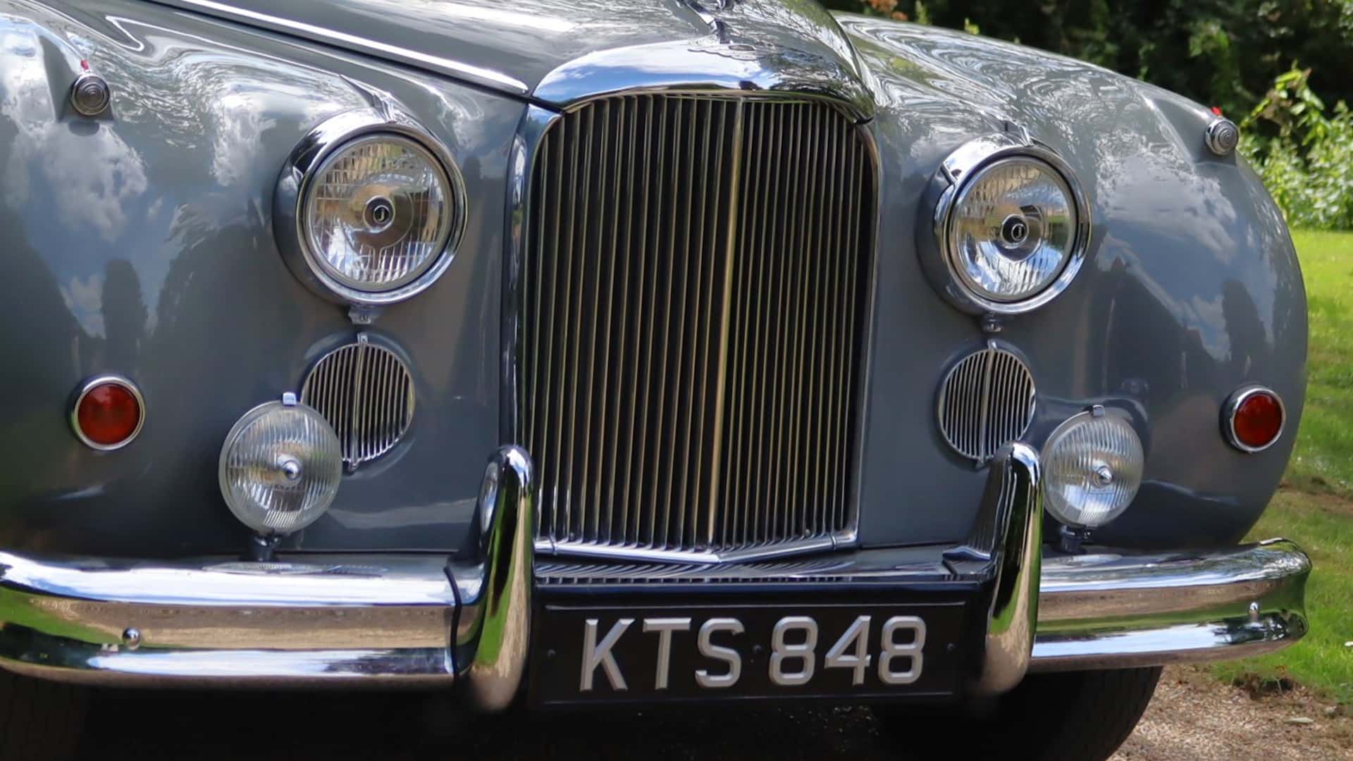 Foto: Jaguar Mk IX del 1960 | Motor1.com