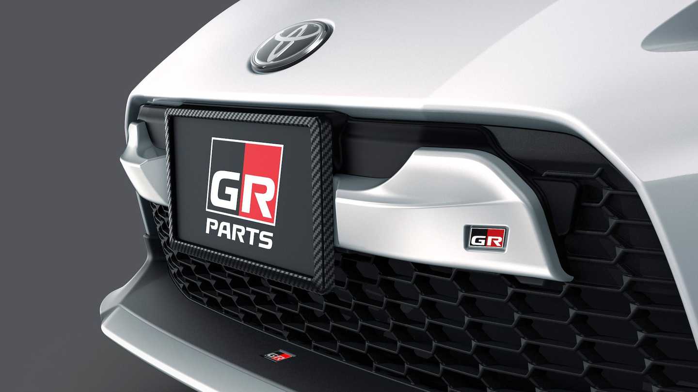 El Toyota GR86 estrena componentes TRD en Japón