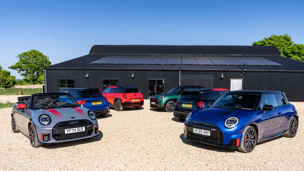 MINI JCW Driving Days, la familia deportiva británica al completo