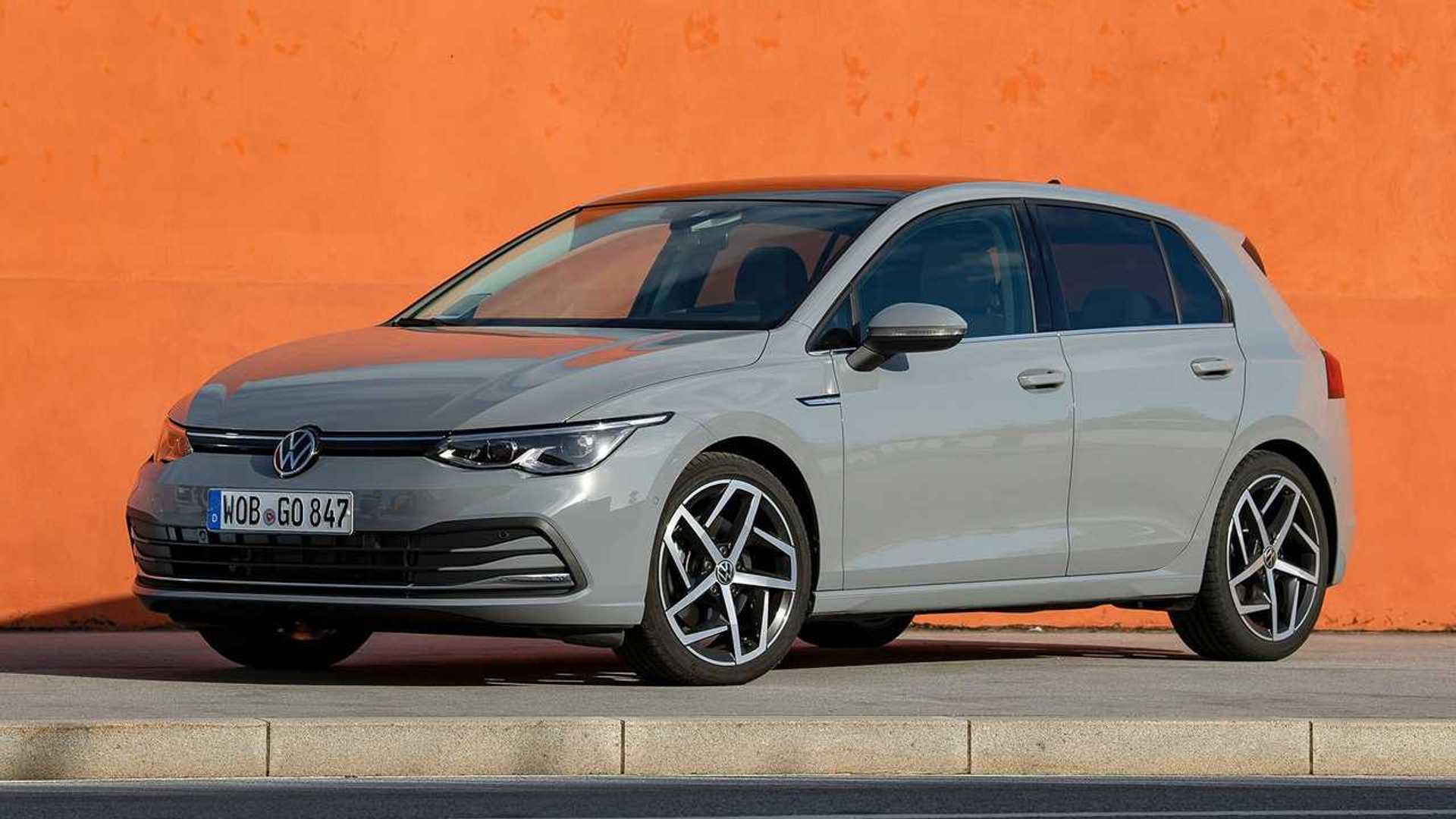 Auto a benzina, diesel, GPL, metano o elettrica: quanto si spende