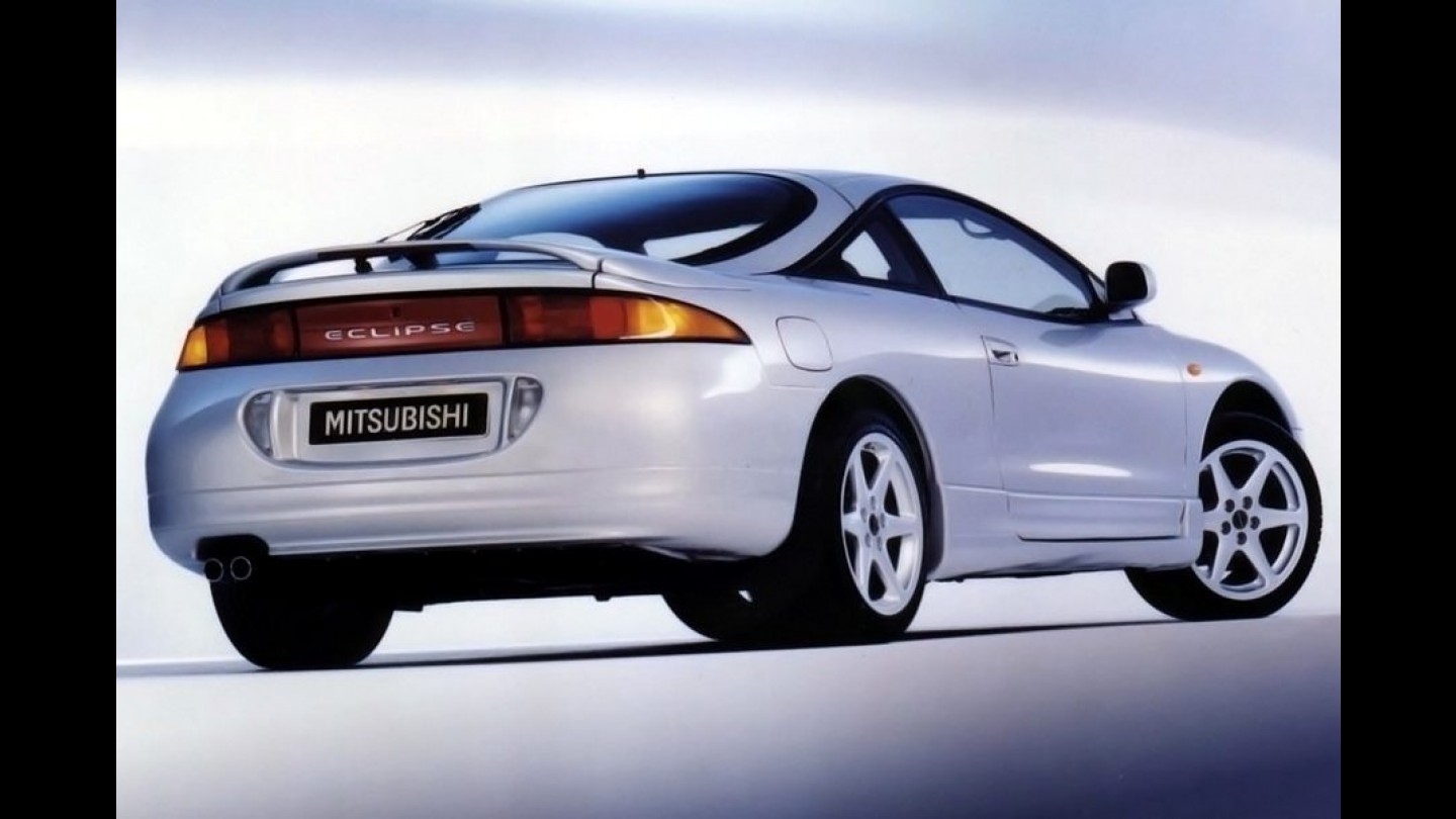Carros para sempre: Mitsubishi Eclipse, esportivo japonês com alma ...