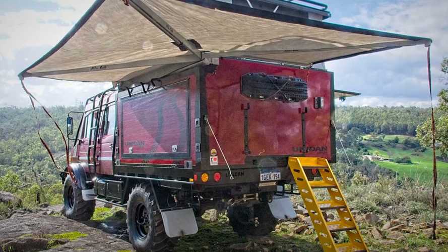 See What It’s Like To Drive A Mercedes Unimog With Its Unusual Gearbox