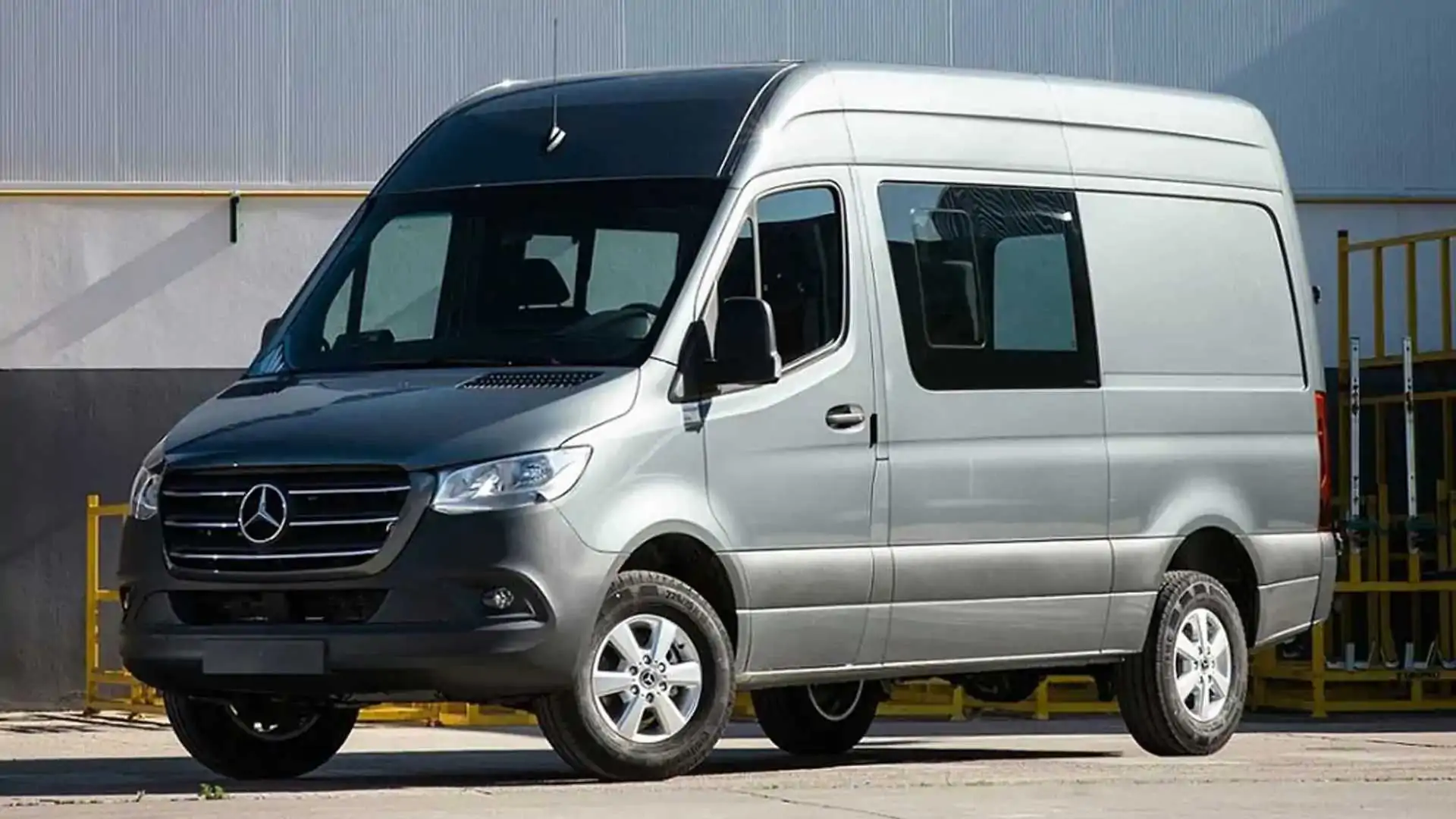 Mercedes Sprinter Extra LWB Super High Roof Combi Van L4H3, 49% OFF