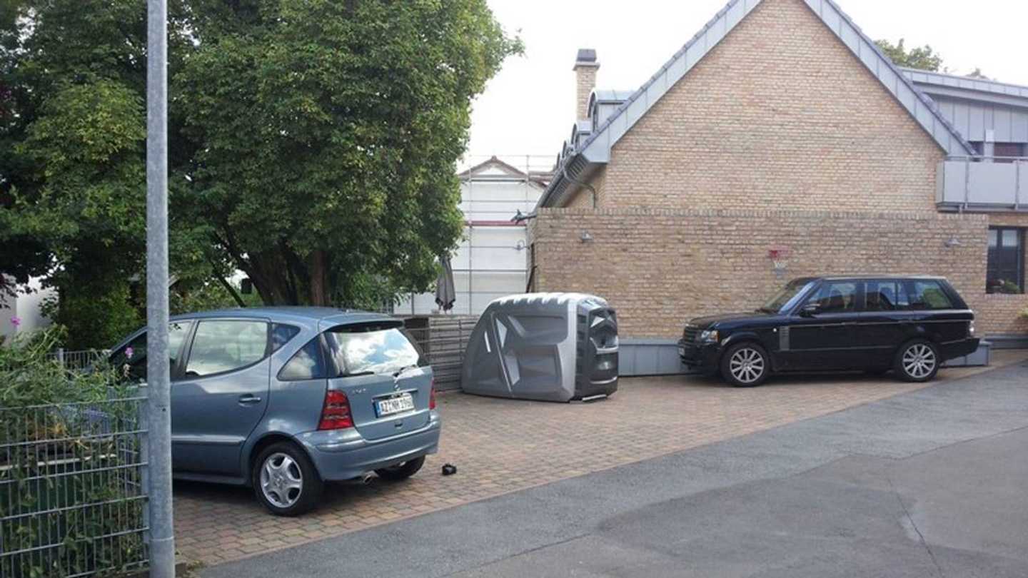 Meet BikeBOX24: A Versatile, Semi-Portable Bike Garage