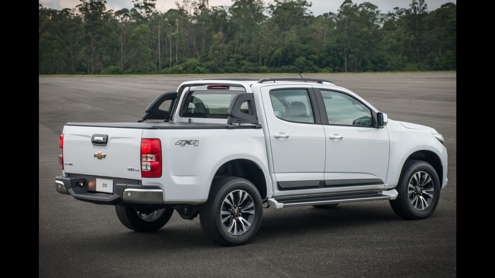 Nova Chevrolet S10 2017: tabela completa de versões, itens de série e ...