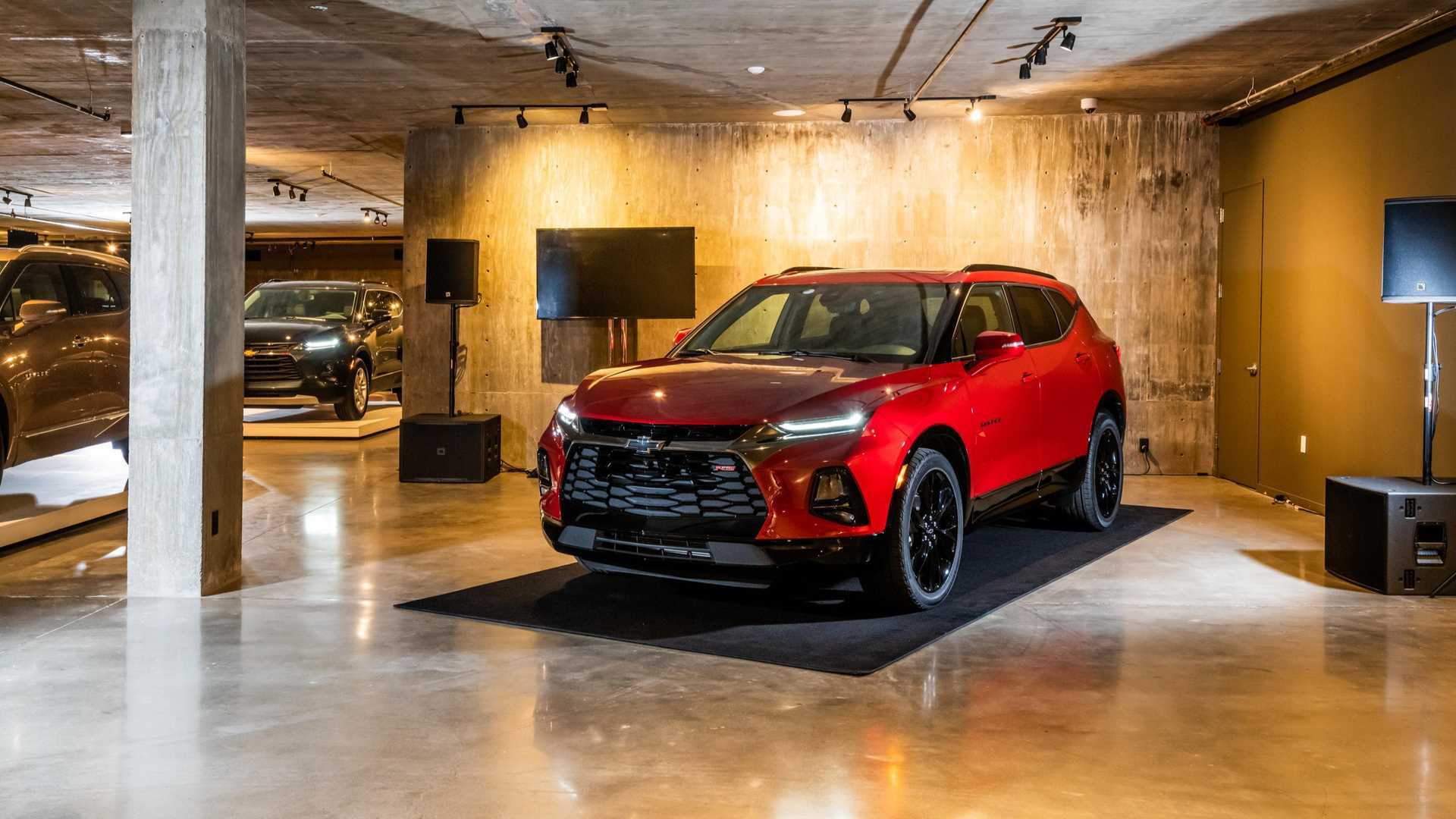 GMC Typhoon Rendering Is The 500-HP Chevy Blazer We Want