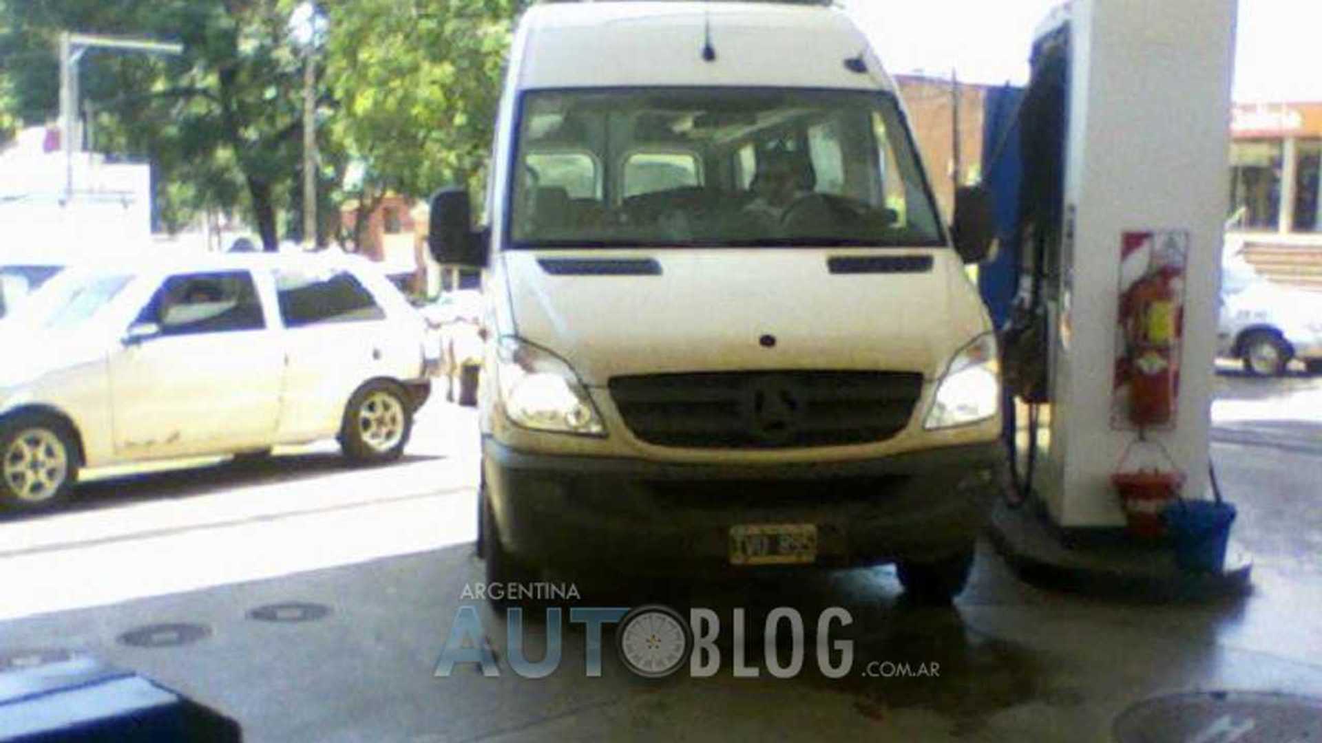 Exclusivo: la nueva Sprinter NCV3 y el test de la tierra colorada