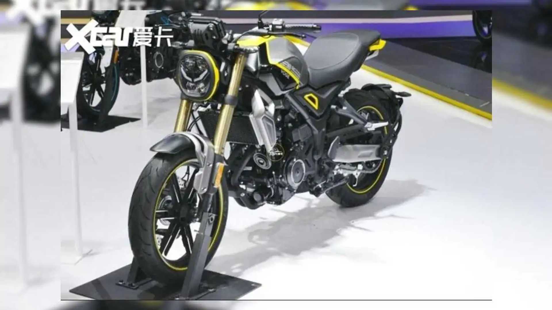 Voge Unveils 350 AC Retro-Style Roadster In China