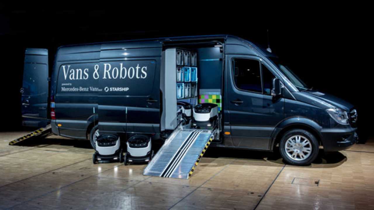 Mercedes-Benz investe nei robot per le consegne