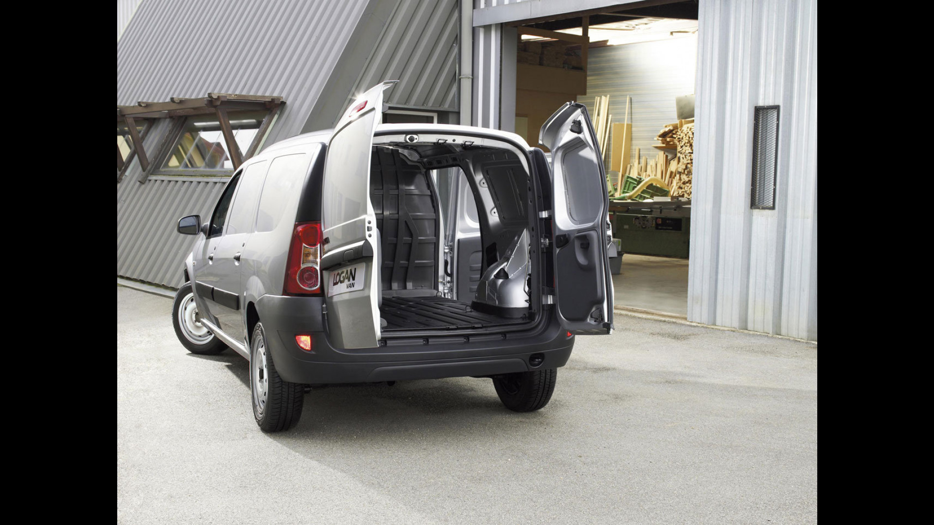 Nuove Dacia Logan pick-up e Logan van