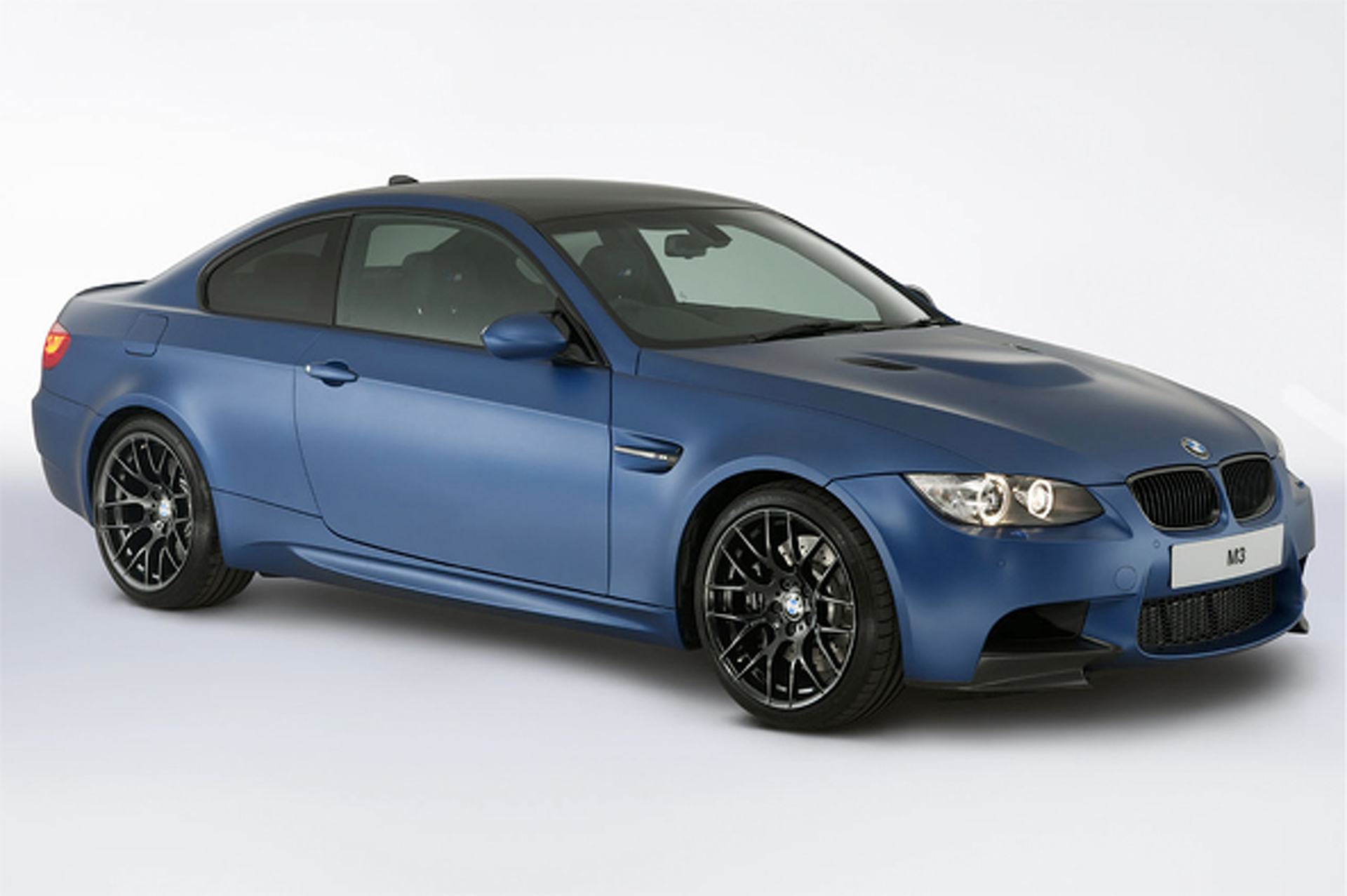 Unveiled: BMW M3 M Performance Edition | Motor1.com Photos
