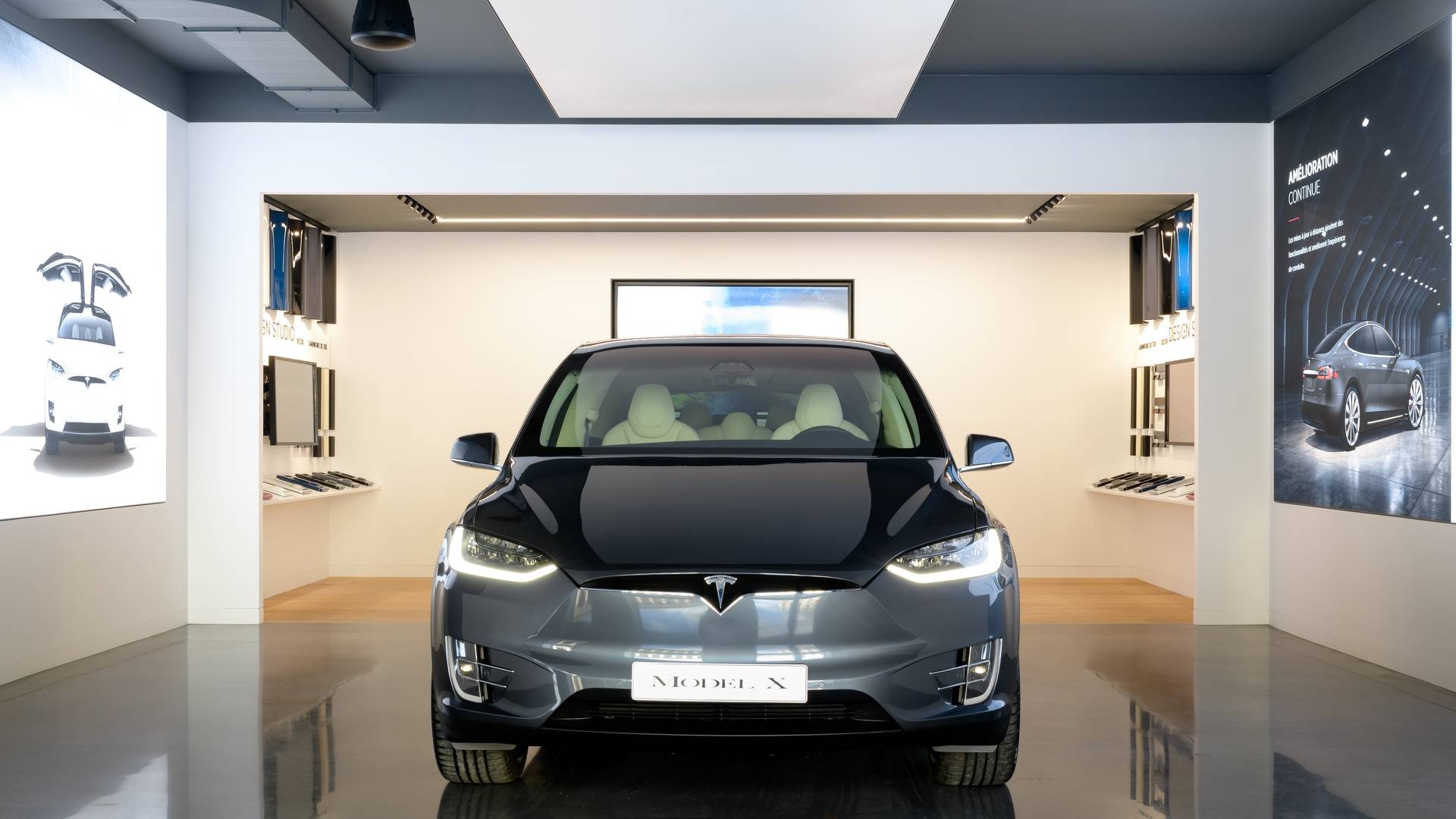 Tesla PIN to Drive - Veuillez saisir votre code PIN pour démarrer la ...