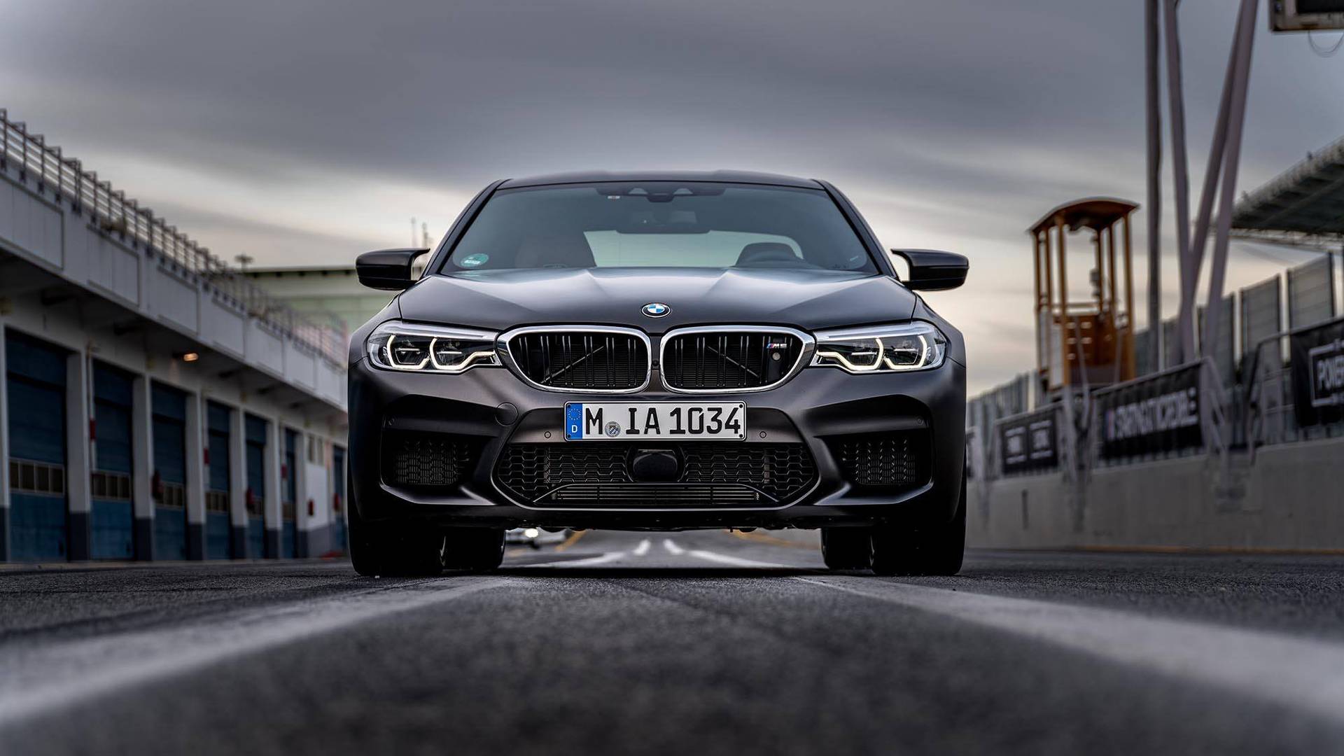 BMW Individual présente la palette de couleurs possible pour la M5