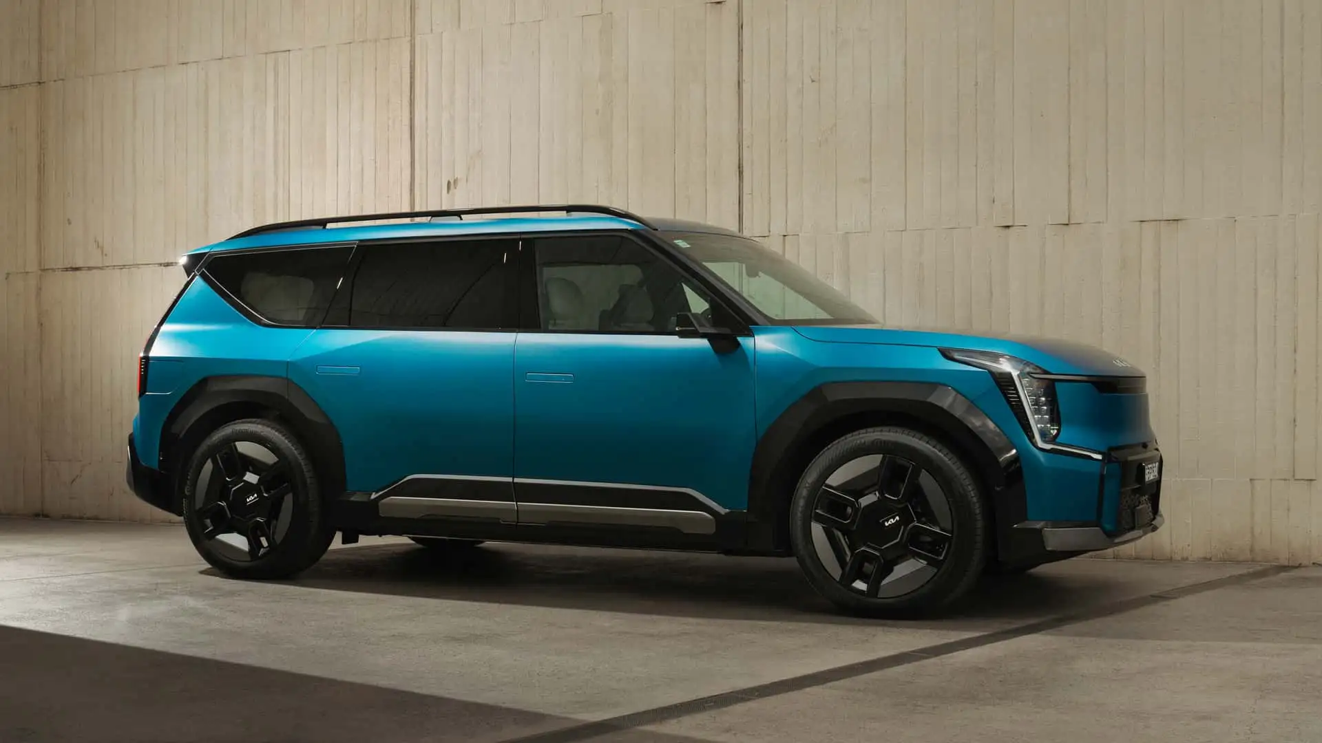 2025/01 기아의 '거대한 출력' EV9 GT : 클리앙