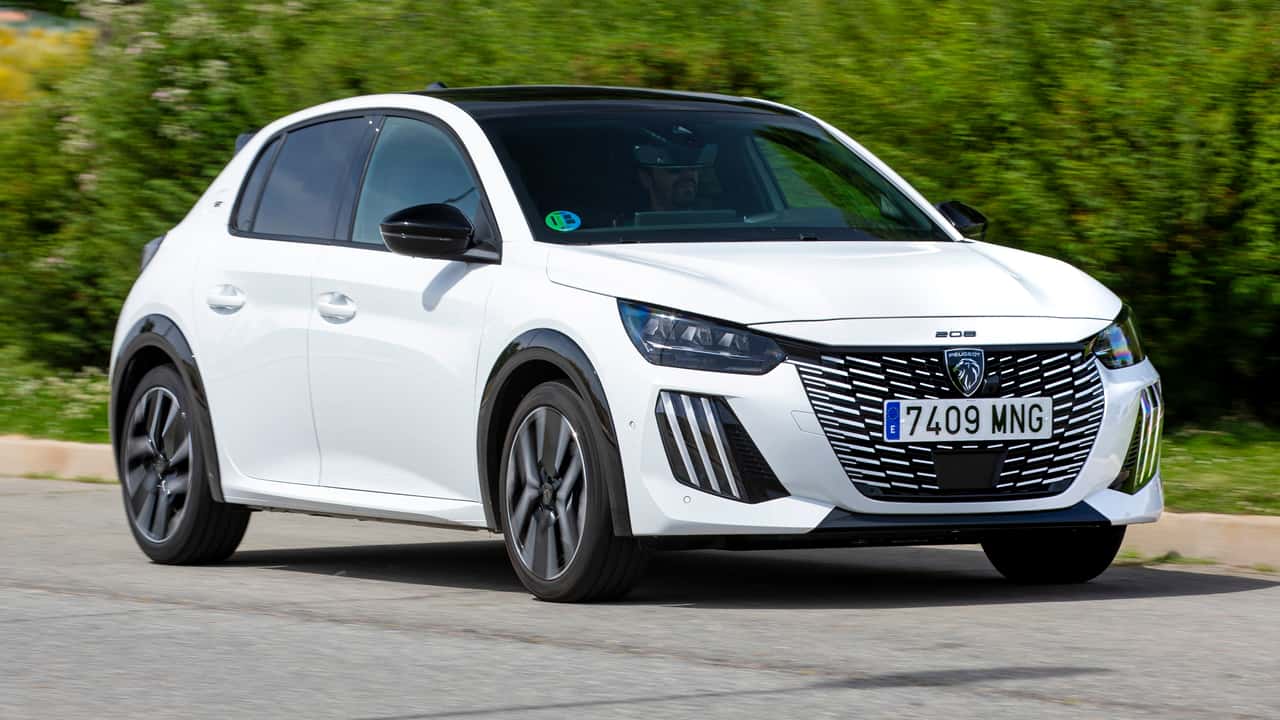 Prueba Peugeot 208 GT Hybrid 100: evolución acertada