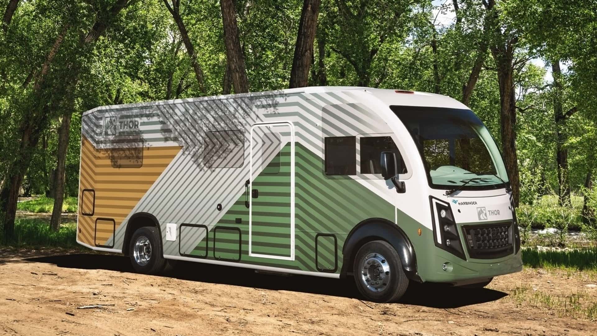 Thor industries un motorhome ibrido plug-in da 800 km di autonomia