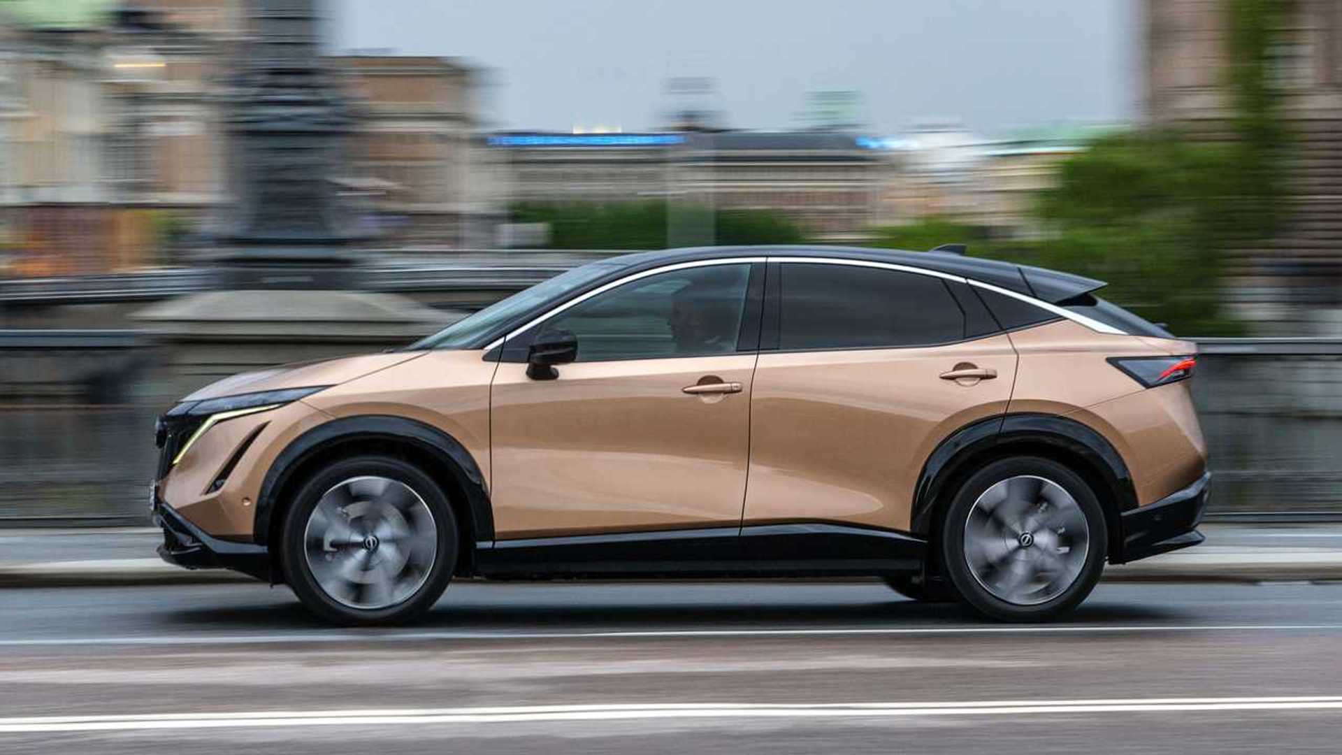 Nissan Ariya, prova, prezzo, design, interni, autonomia, batteria