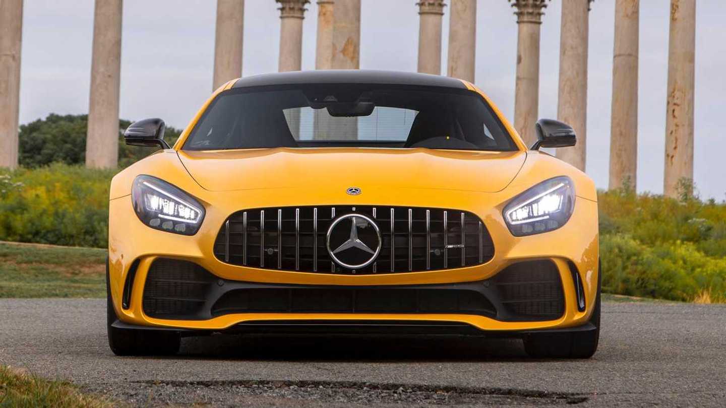 We Drive The 2020 Mercedes-AMG GT C And GT R Back-To-Back: Video