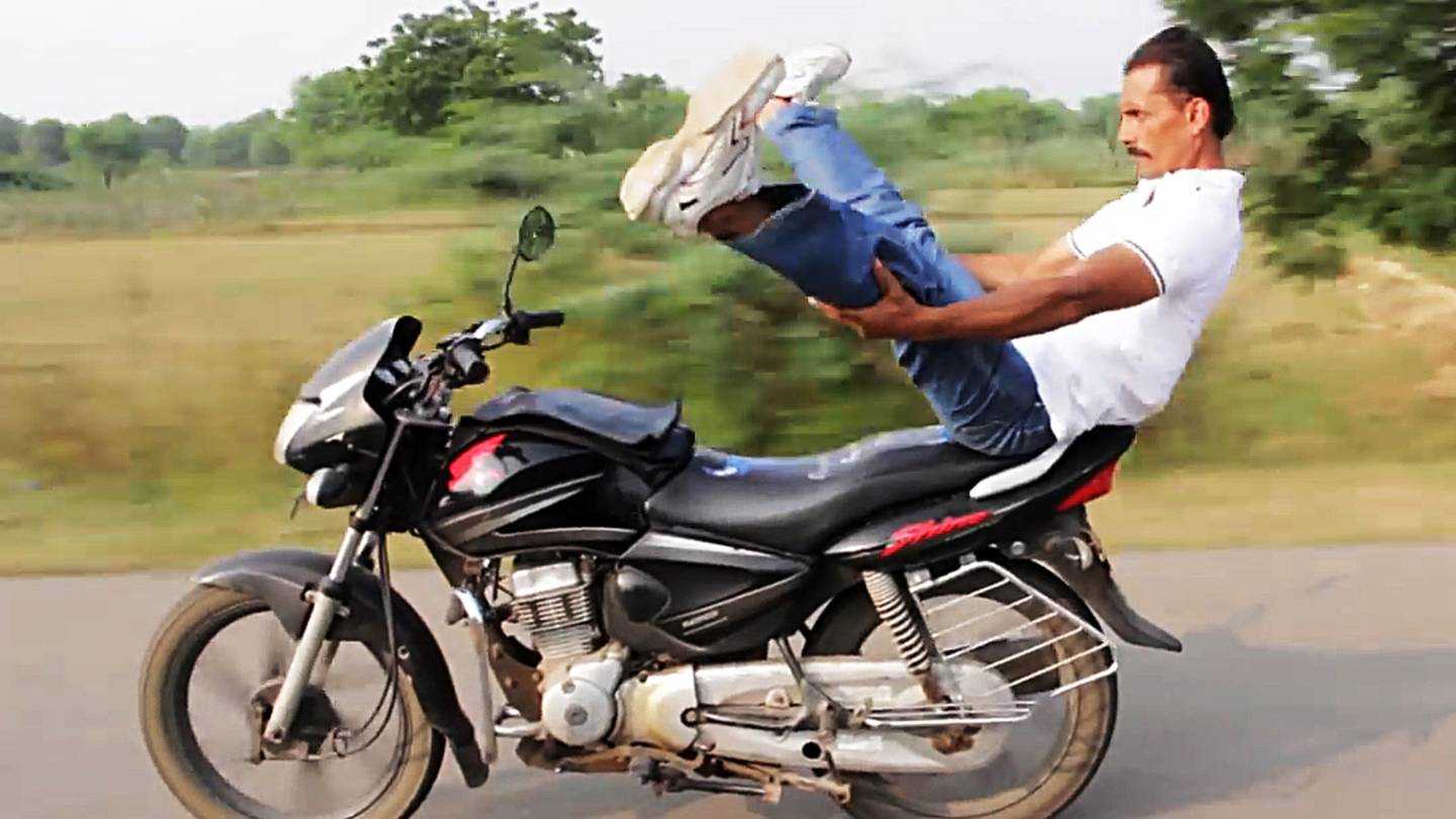 Motorcycle Yoga is Apparently a Thing
