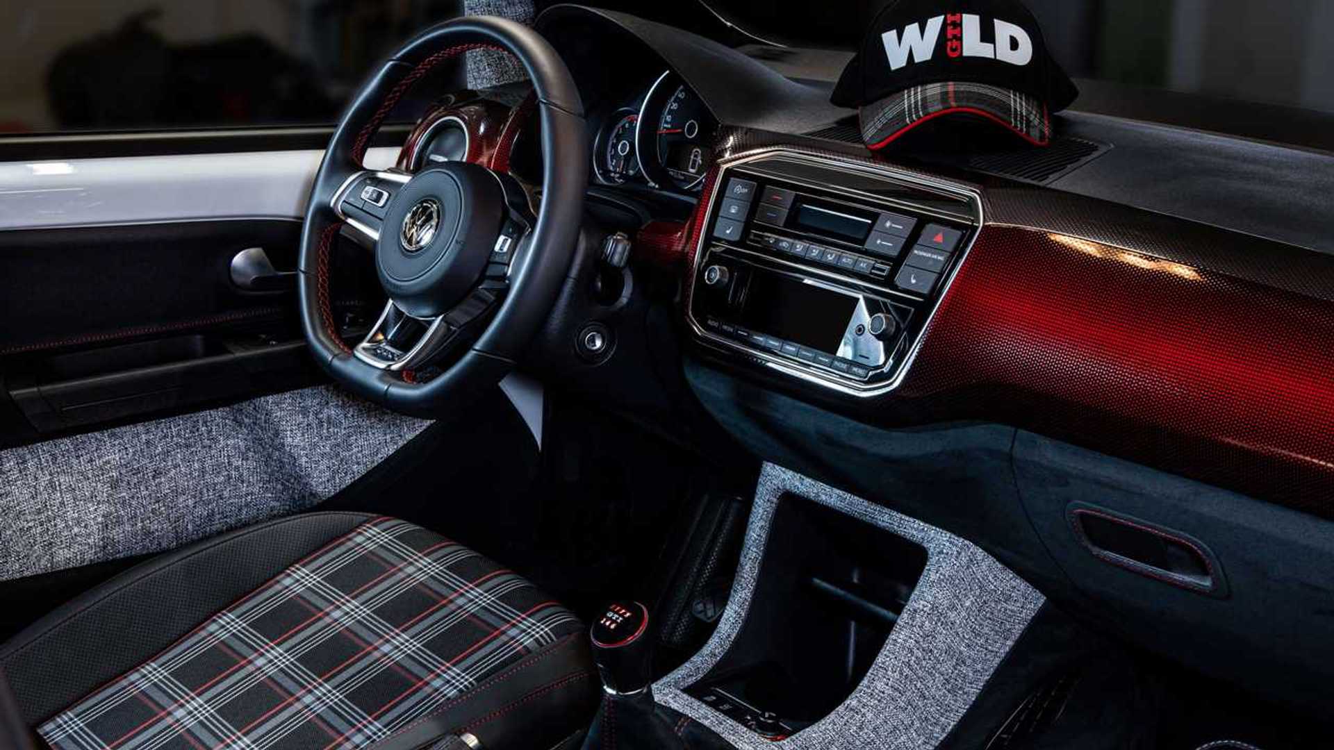 Vilner Garage cambia pelle alla Volkswagen up! GTI