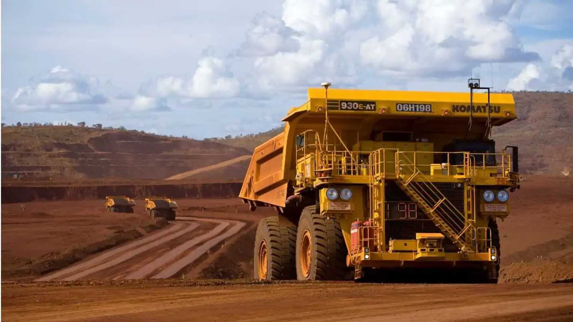 Komatsu entrega camiones FrontRunner a un cliente de minería