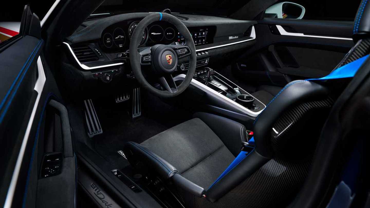 2023 Porsche 911 Dakar Debuts In LA With Three-Inch Lift, 473 HP