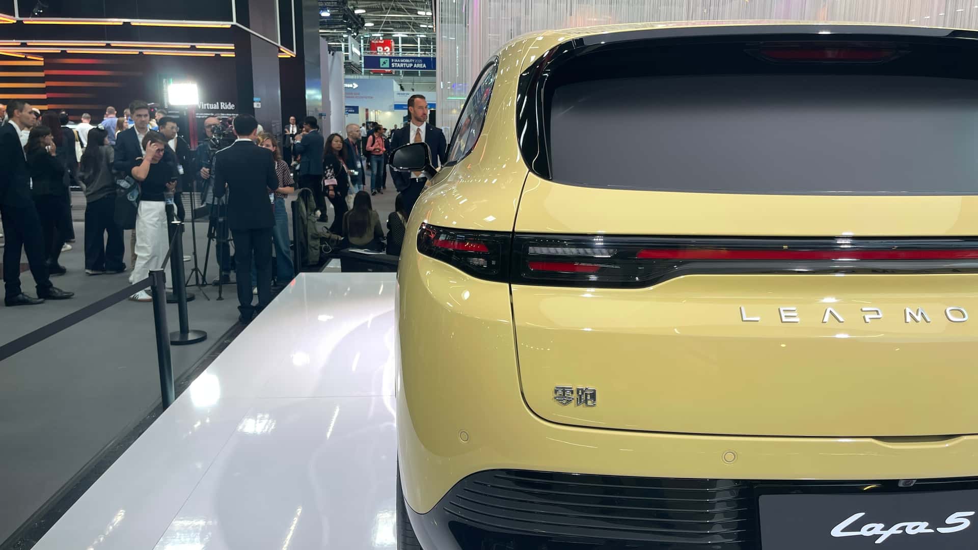 Fotos: Leapmotor B05 en el Salón de Múnich 2025 | Motor1.com
