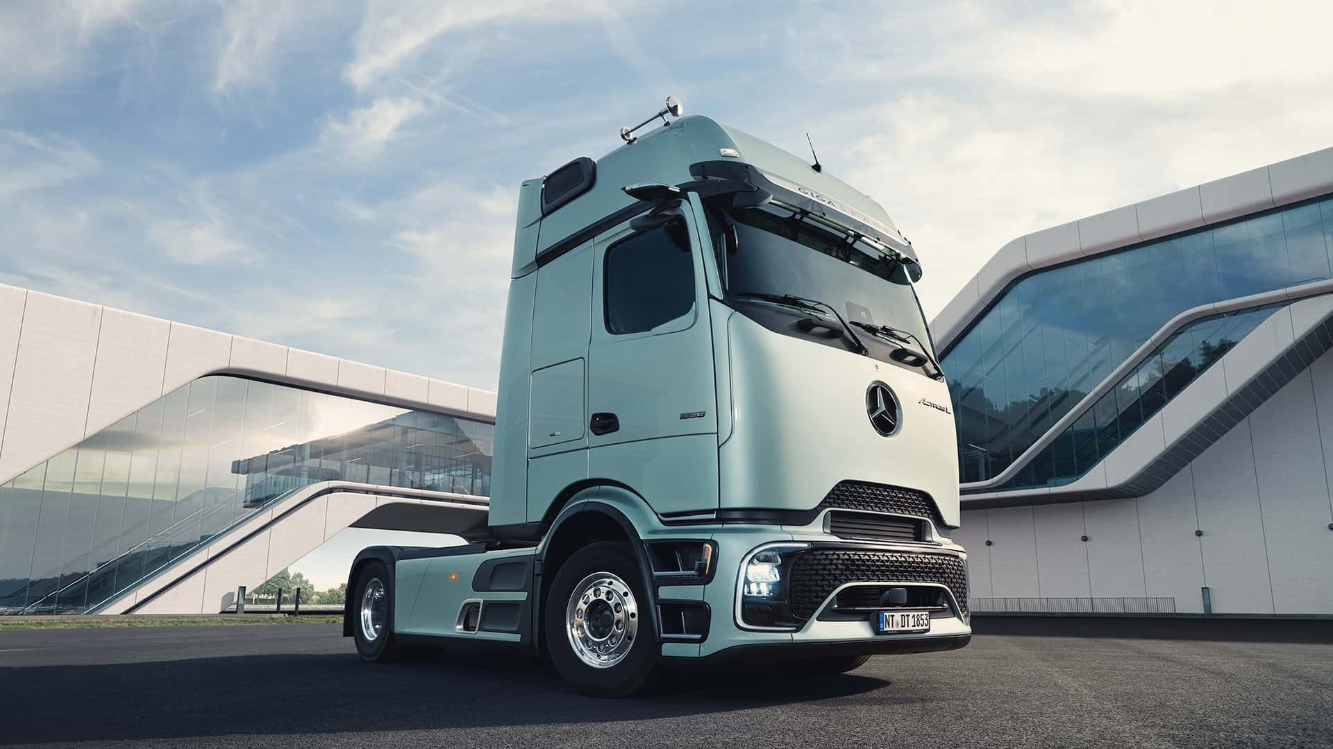 Daimler Truck ecco il nuovo MB Actros L con la ProCabin