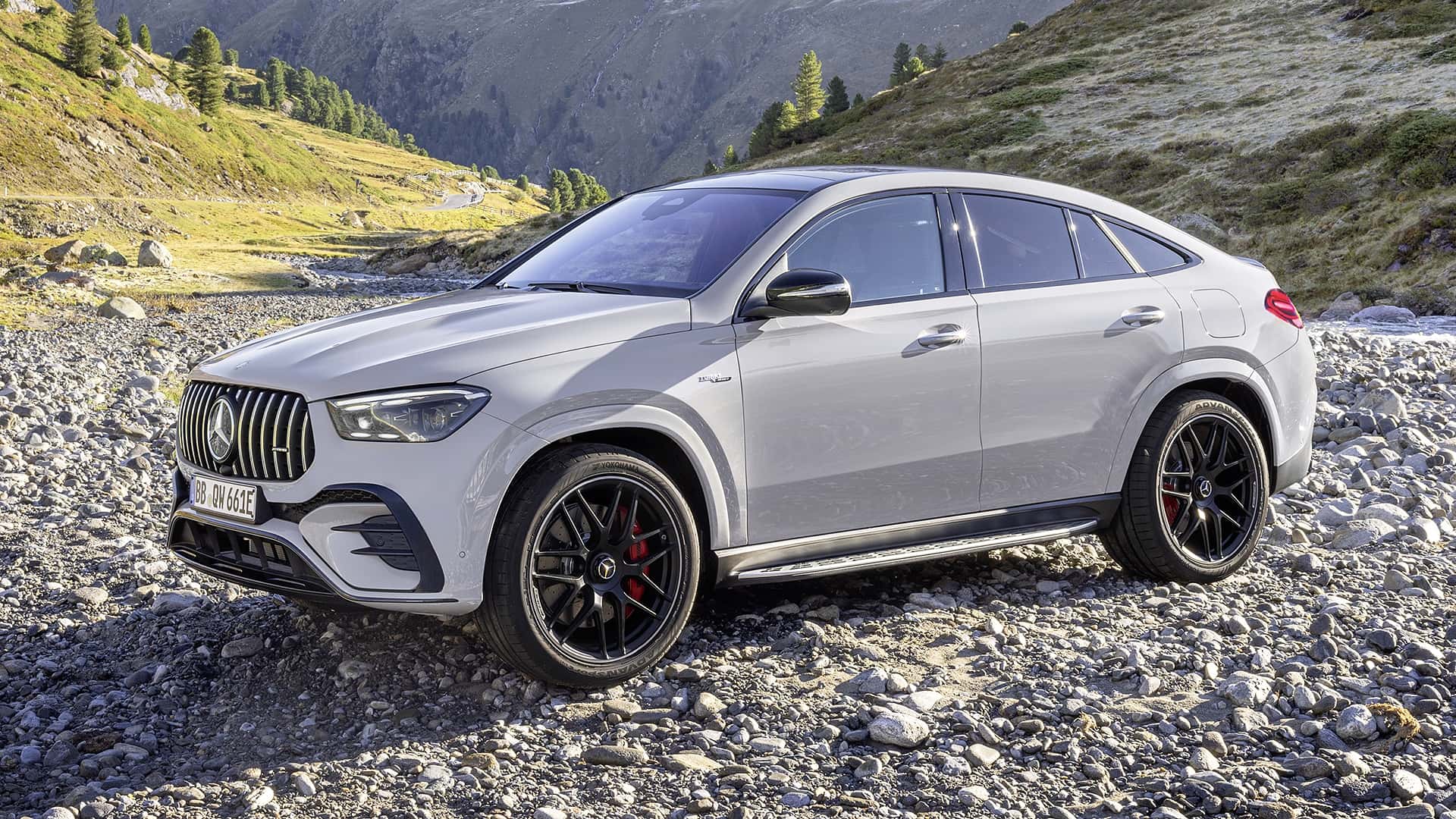 Le Mercedes-AMG GLE 53 est désormais aussi un hybride rechargeable