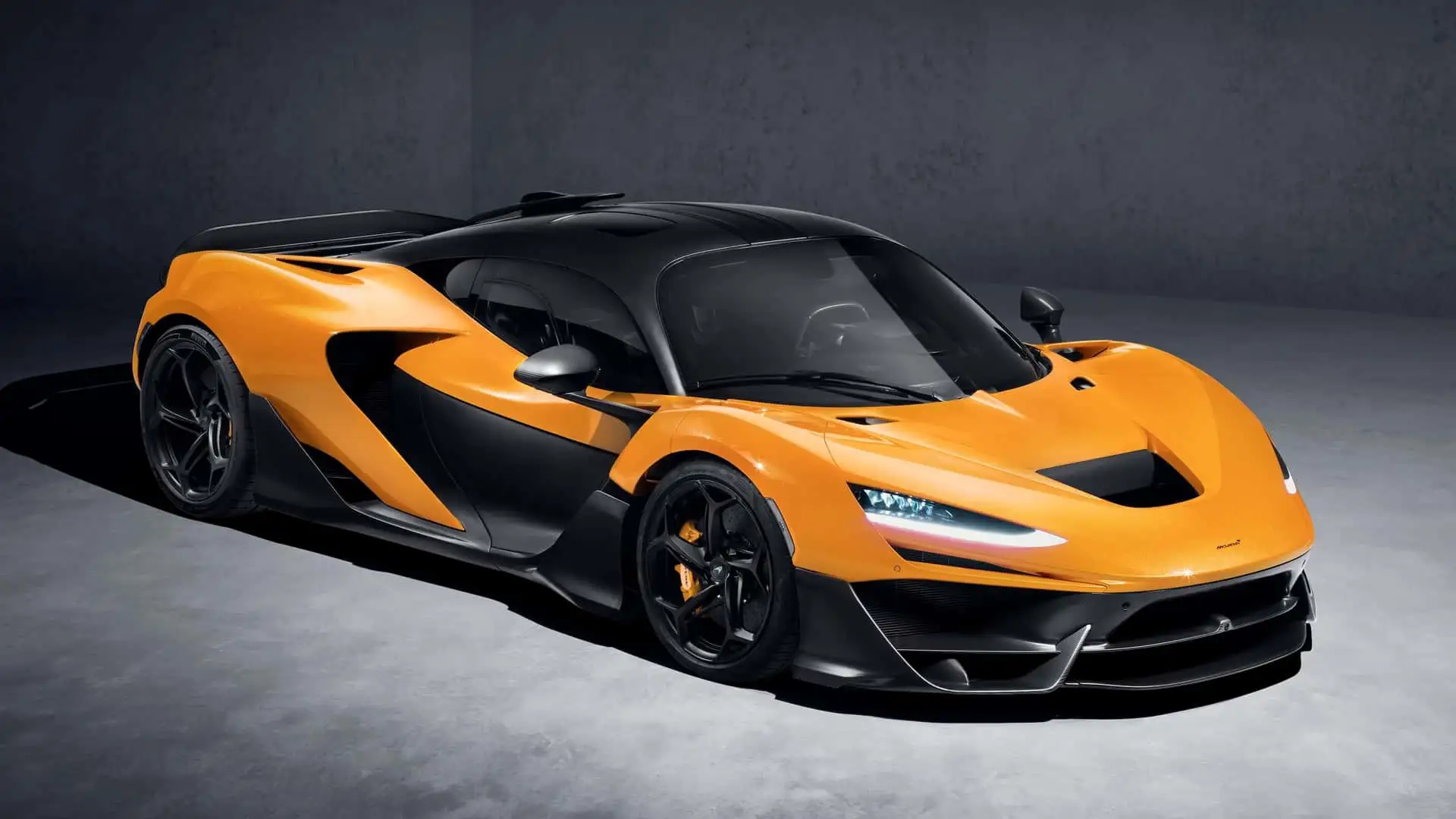 Electric mclaren price store