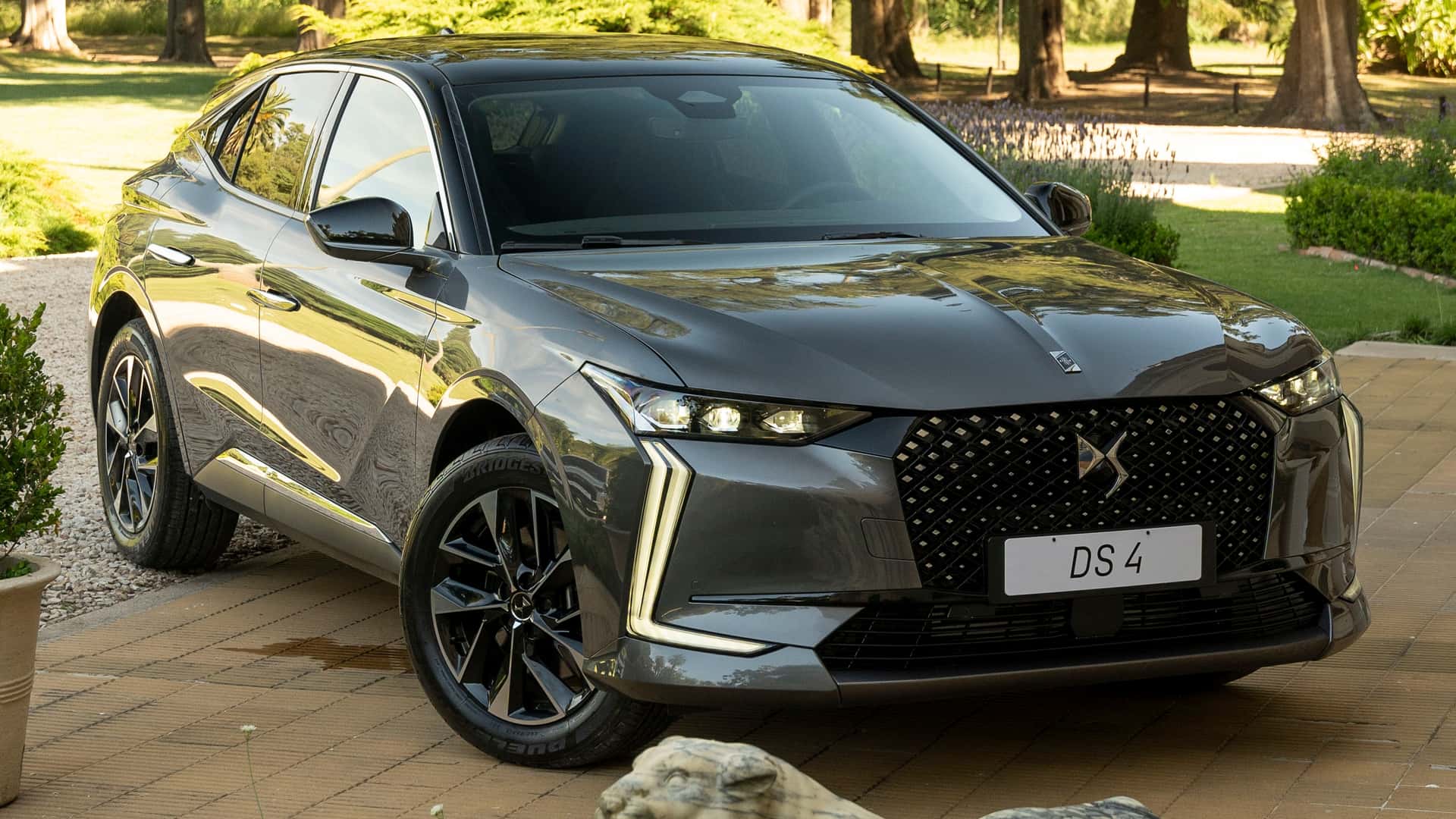 Lanzamiento: DS 4 Étoile