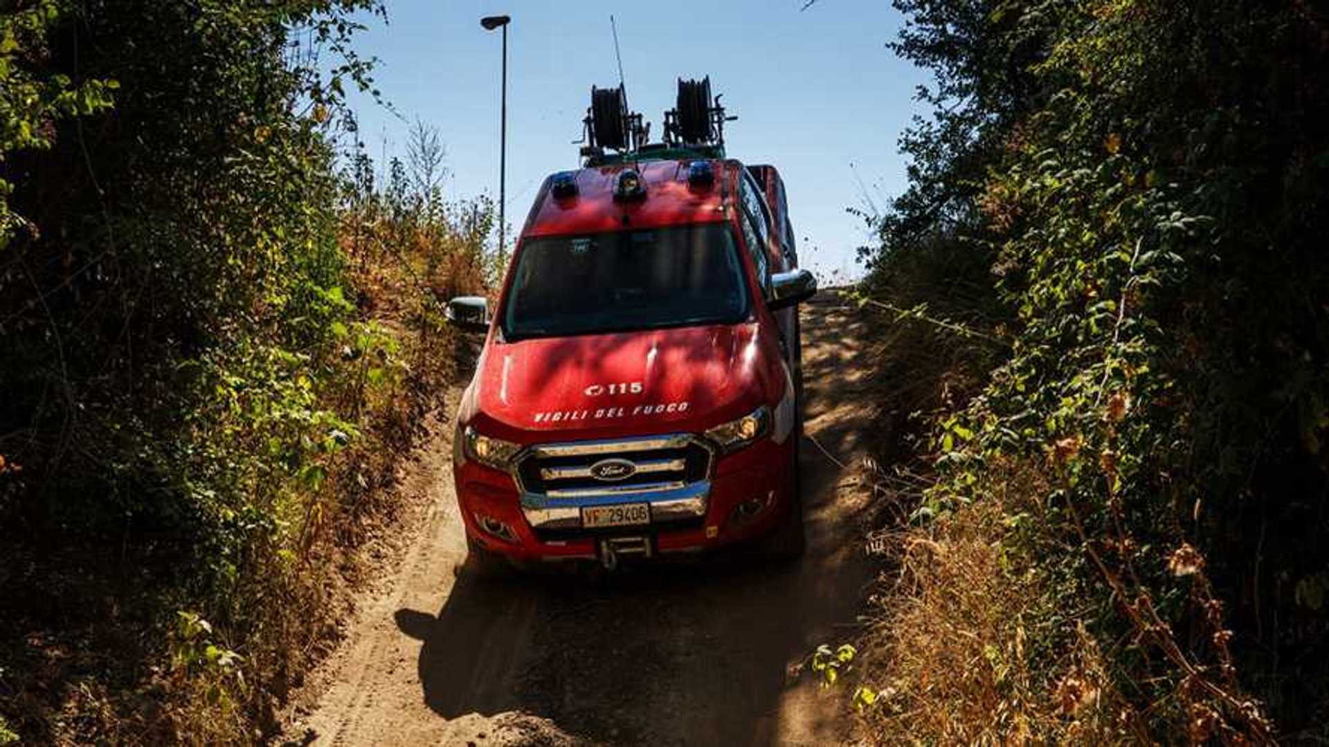 Con Ford Ranger i pompieri vanno a scuola di pick-up