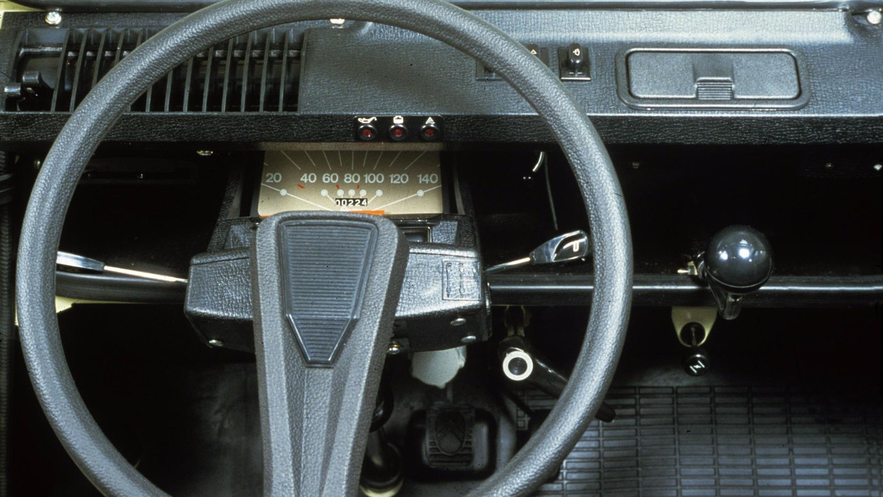 Citroën Dyane - 22 images d'archives d'une jeune cinquantenaire